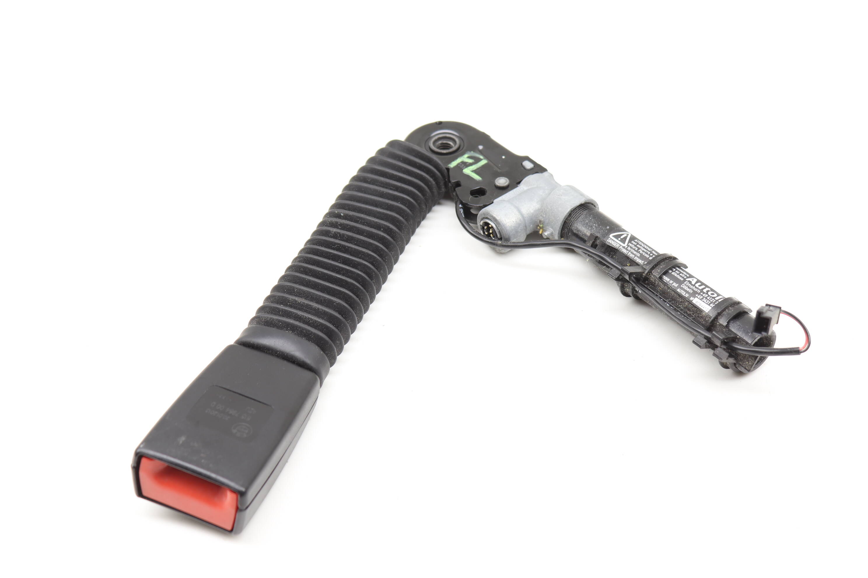 BMW Front Left Seat Belt Buckle / Receiver 72119115305