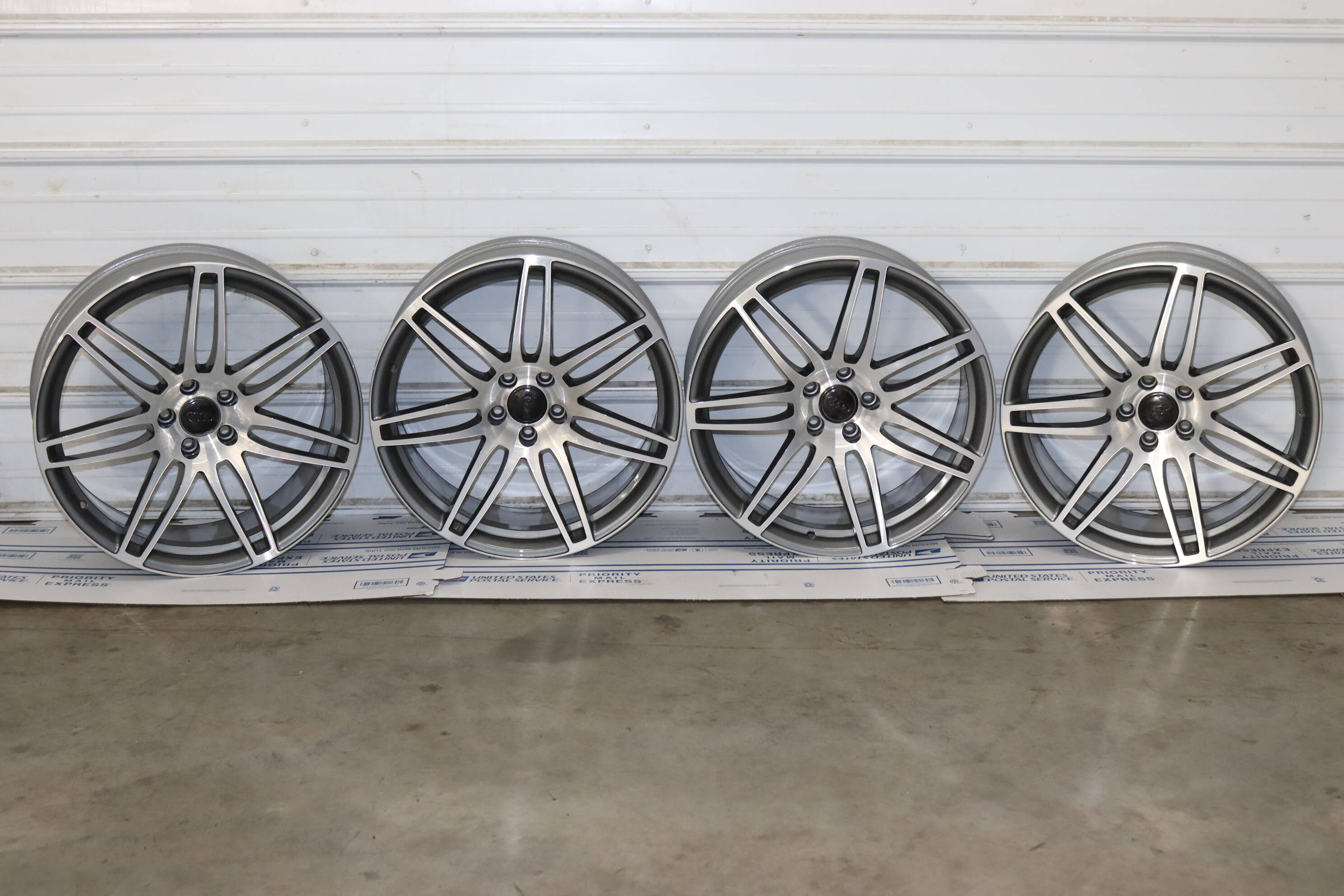 Audi 20" Inch Alloy Wheel / Rim Set (4) 4H0601025AA
