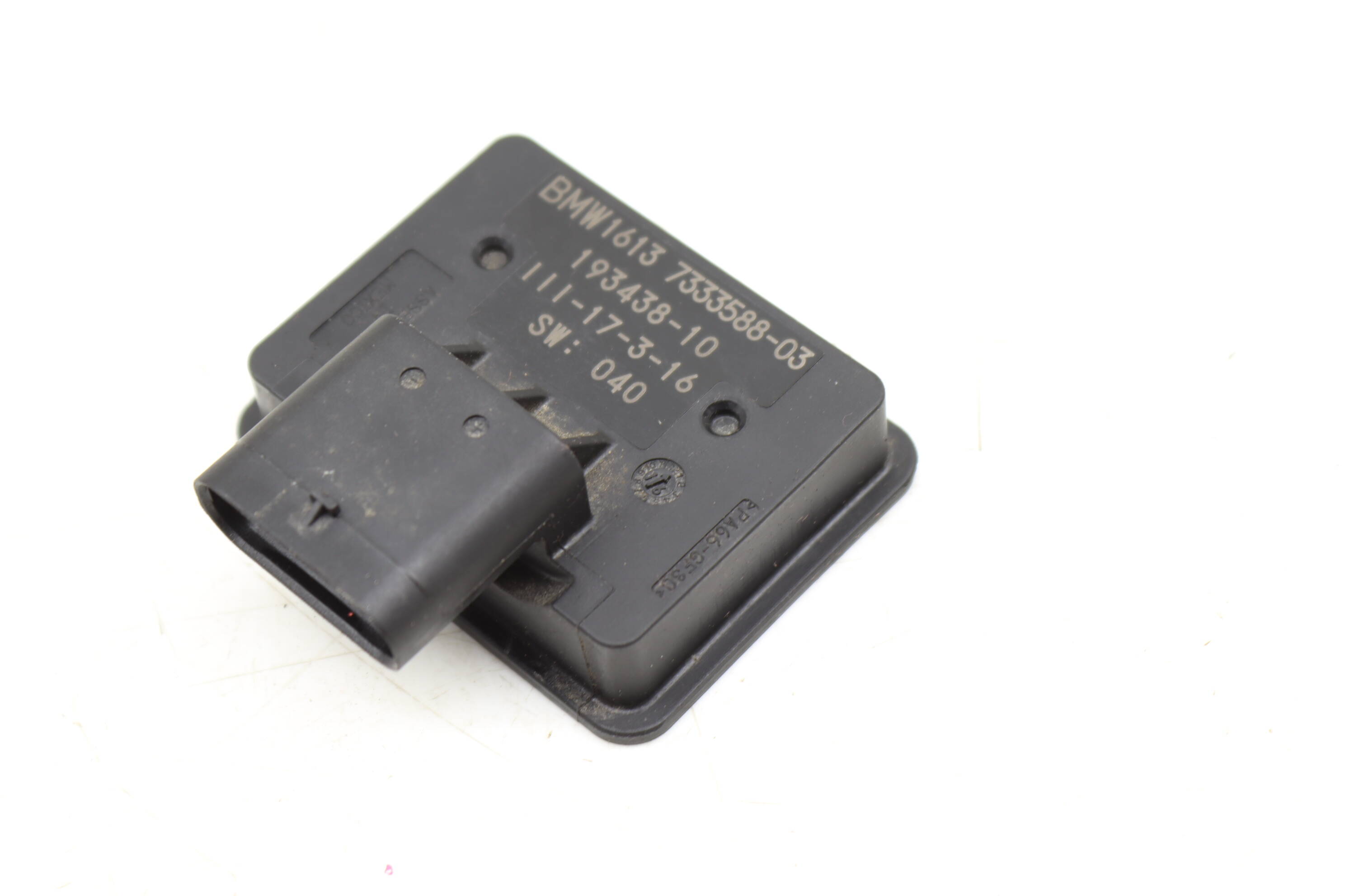 BMW Fuel Pump Leak Diagnosis Sensor / Module 16137333588