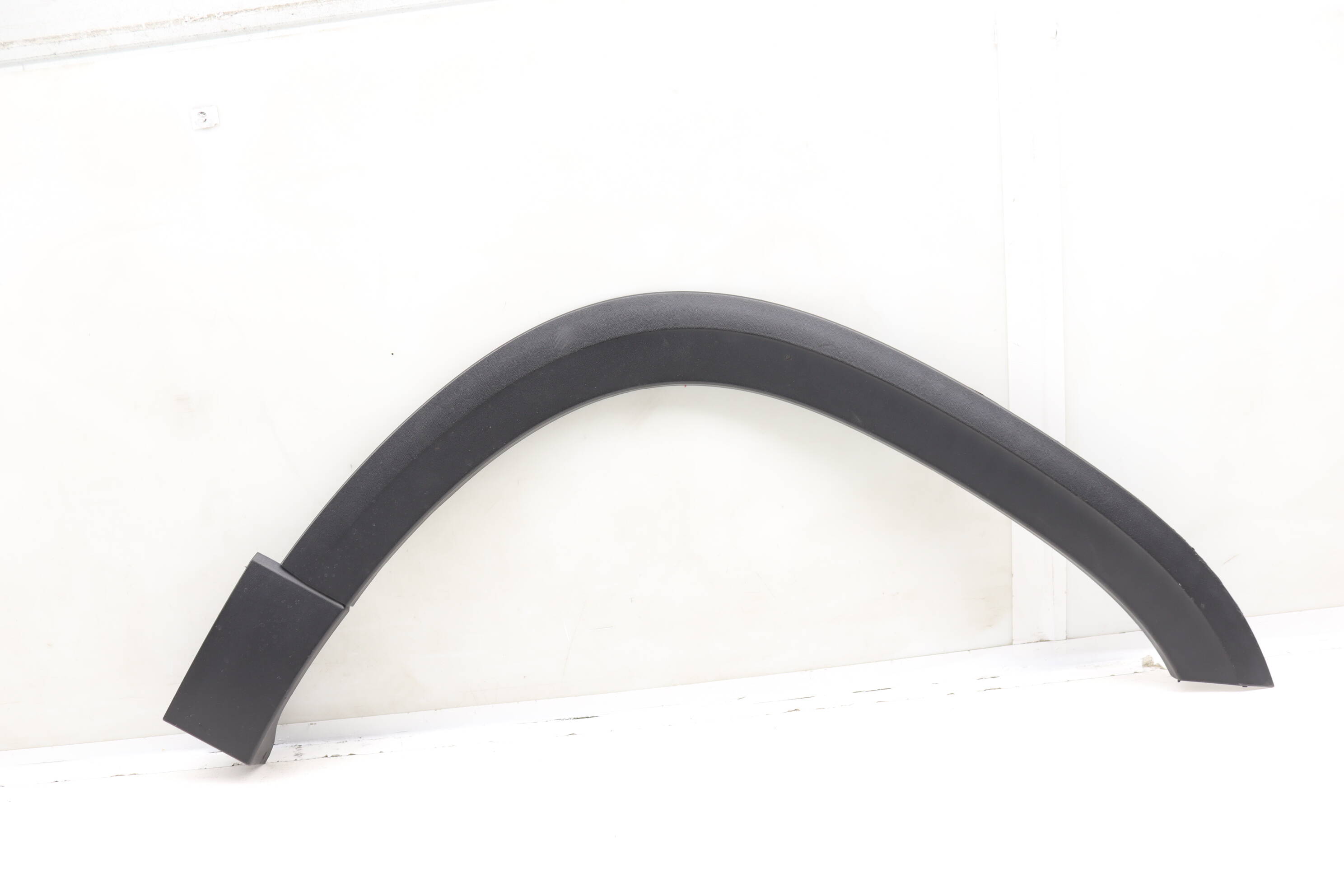 VW Front Right Wheel Fender Flare Trim / Molding (Taos) 2GJ854820
