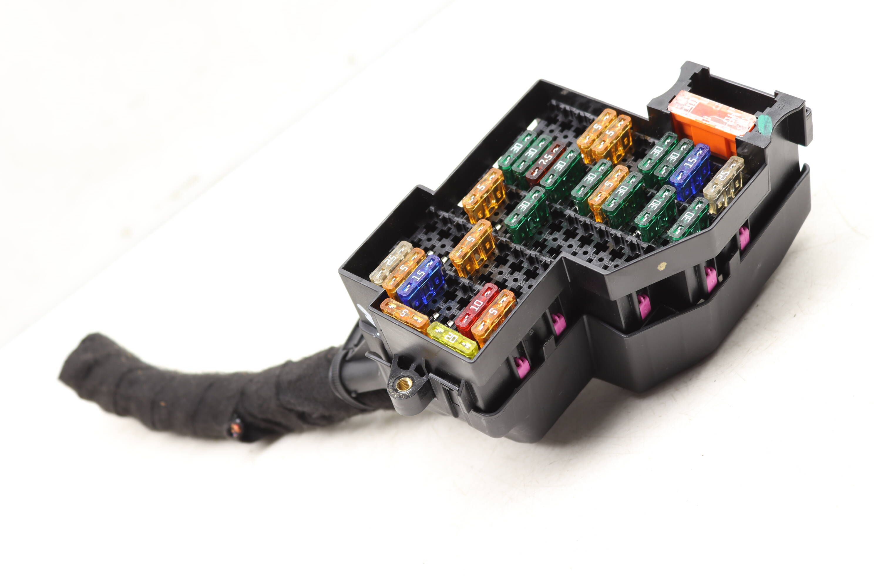 ECU / ECM / ENGINE CONTROL MODULE - VW TOUAREG - 03H906023AG