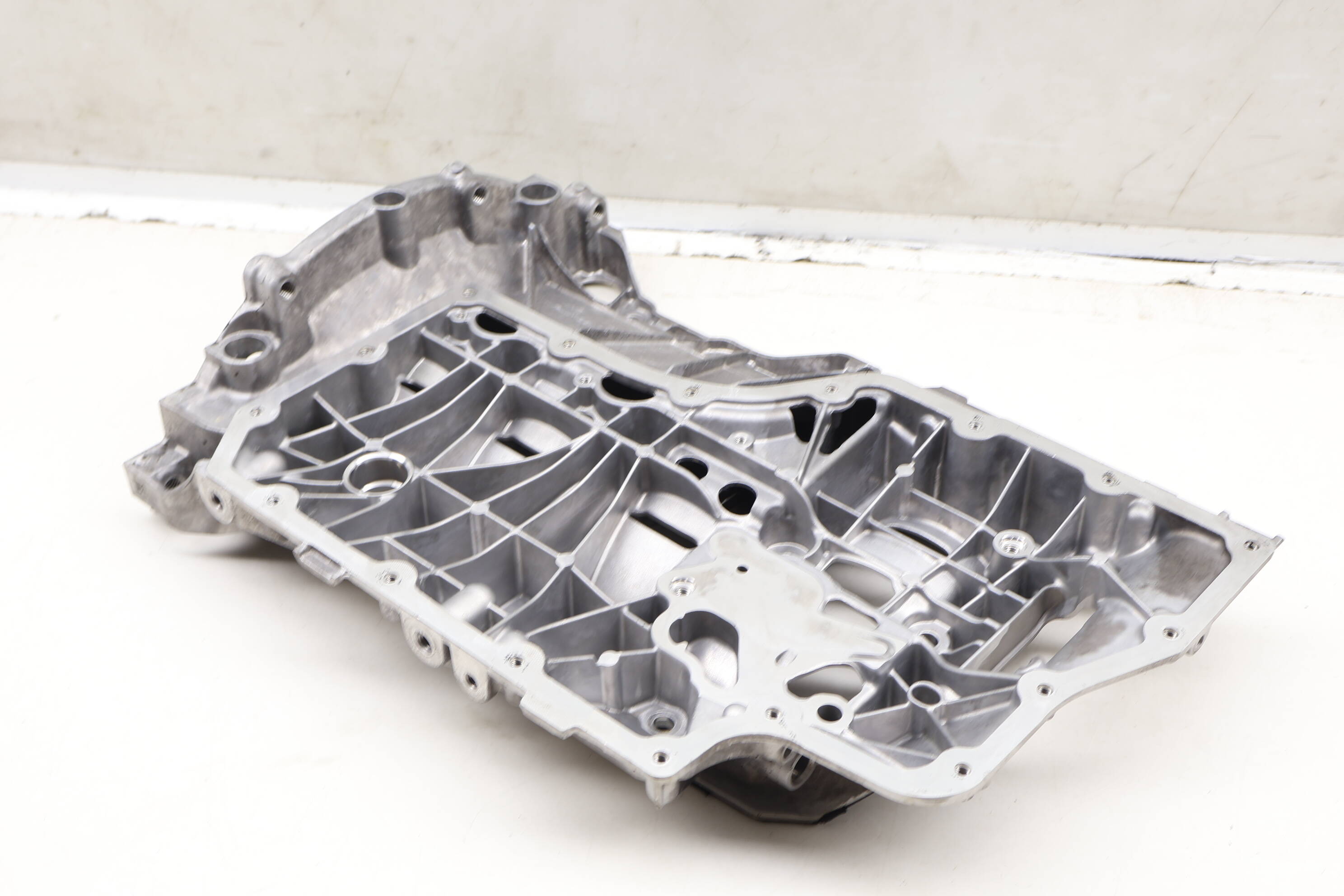 Audi Upper Engine Oil Pan / Sump 06L103603BP