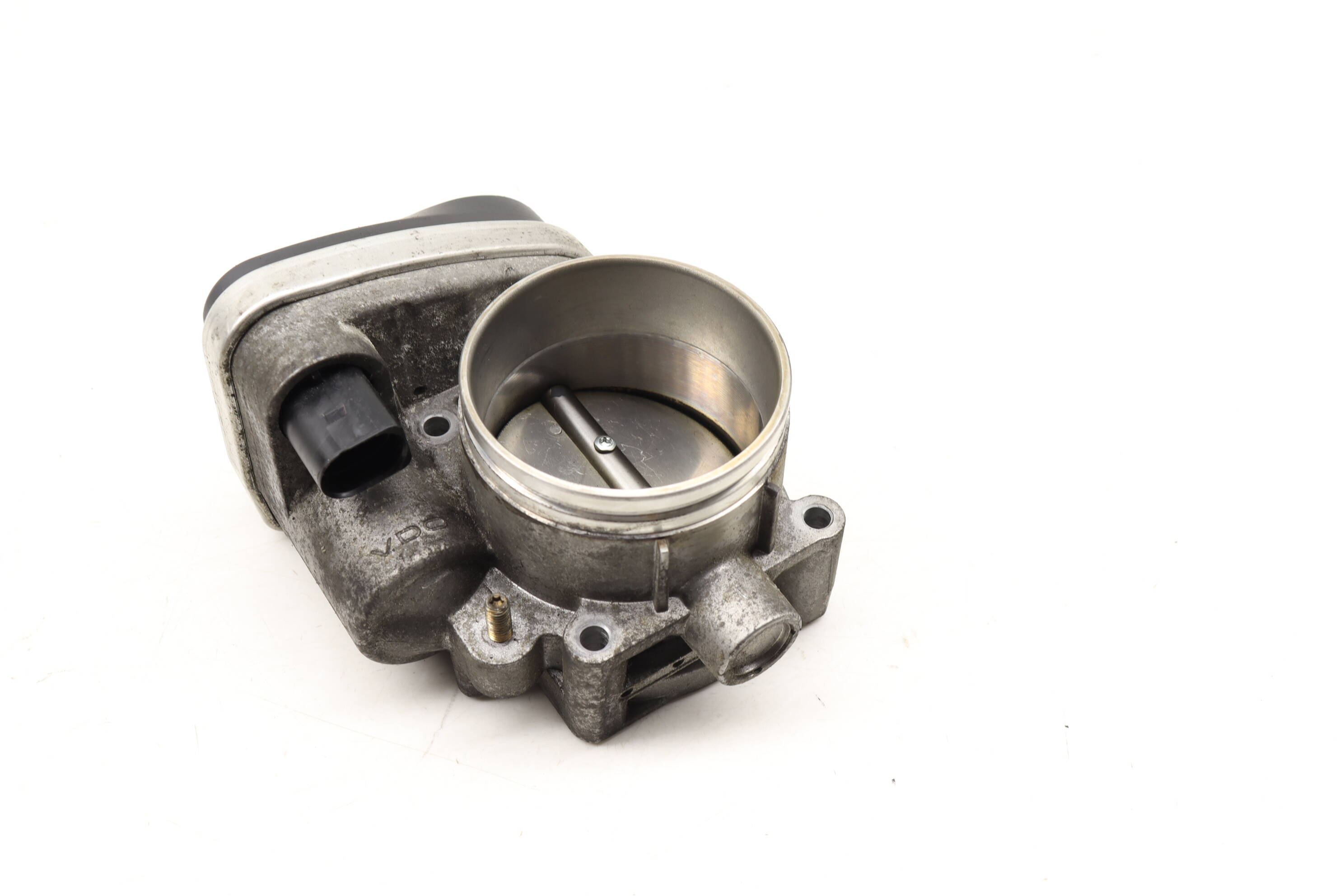 BMW Throttle Body (330Ci, 330i, 330xi, 530i, X3) 13547502445