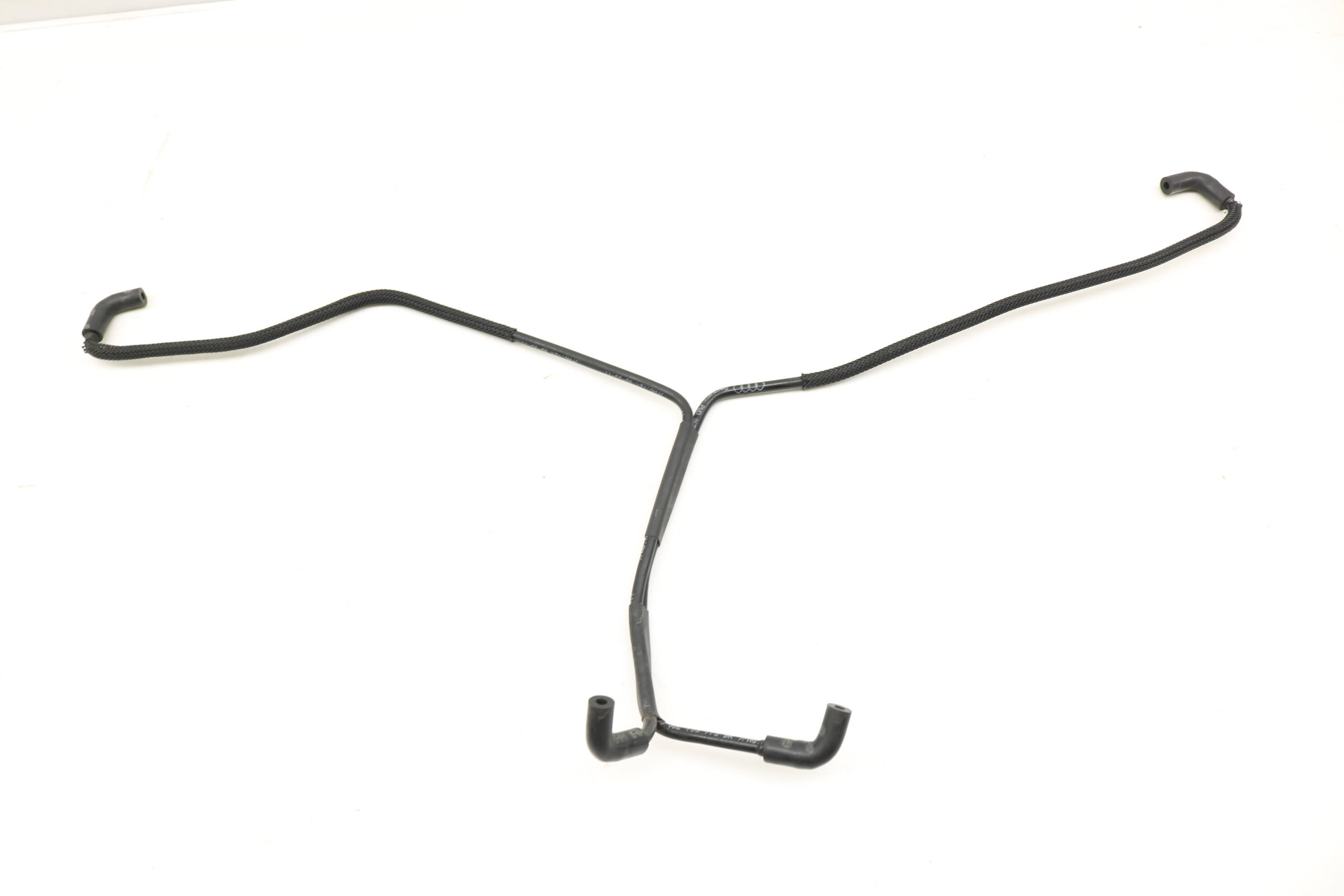 Audi Vacuum Pipe / Tube / Line 06E133773BR