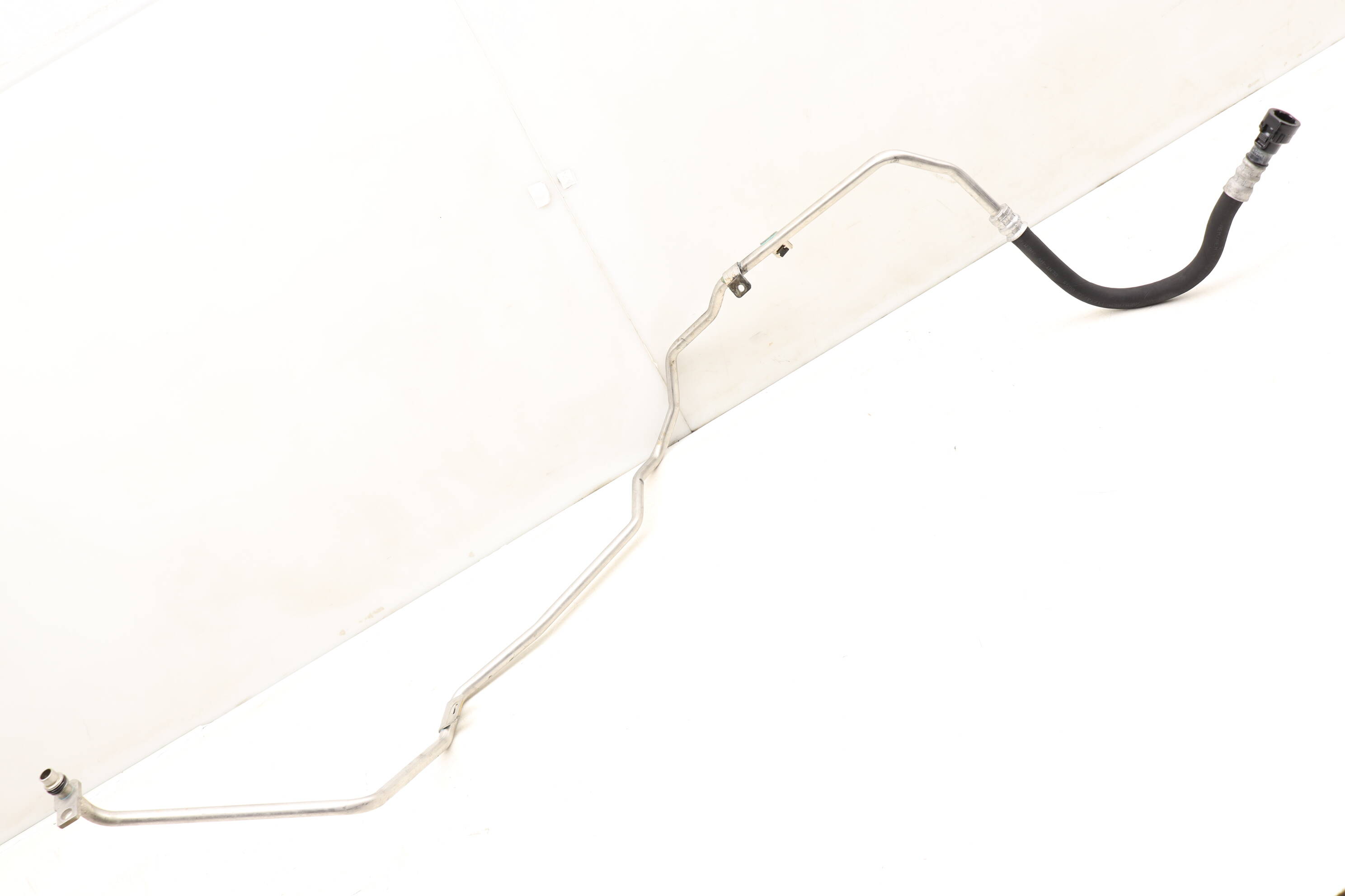 Porsche Transmission Cooler Line / Pipe (Macan) 95B317817A