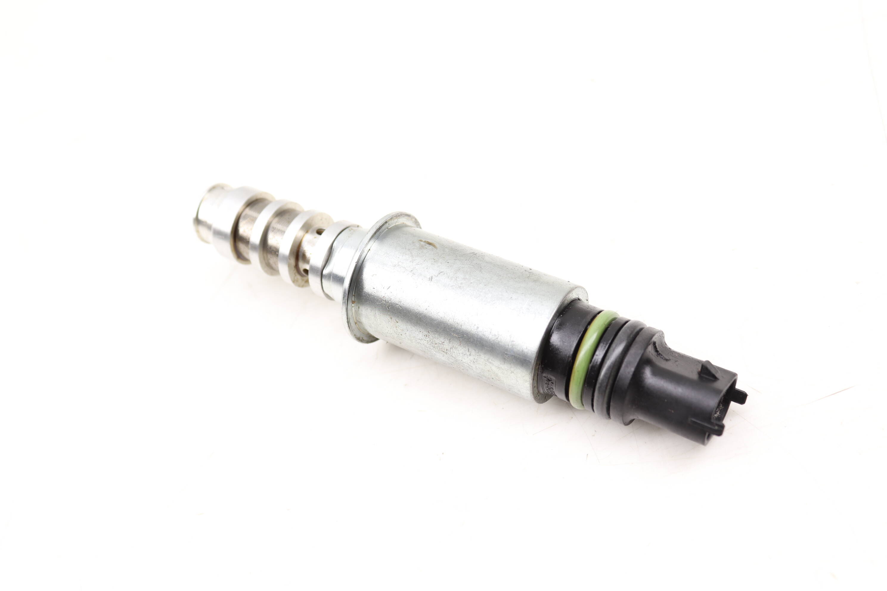 Porsche Engine Oil Pump Solenoid Valve (Cayenne) 94810711310
