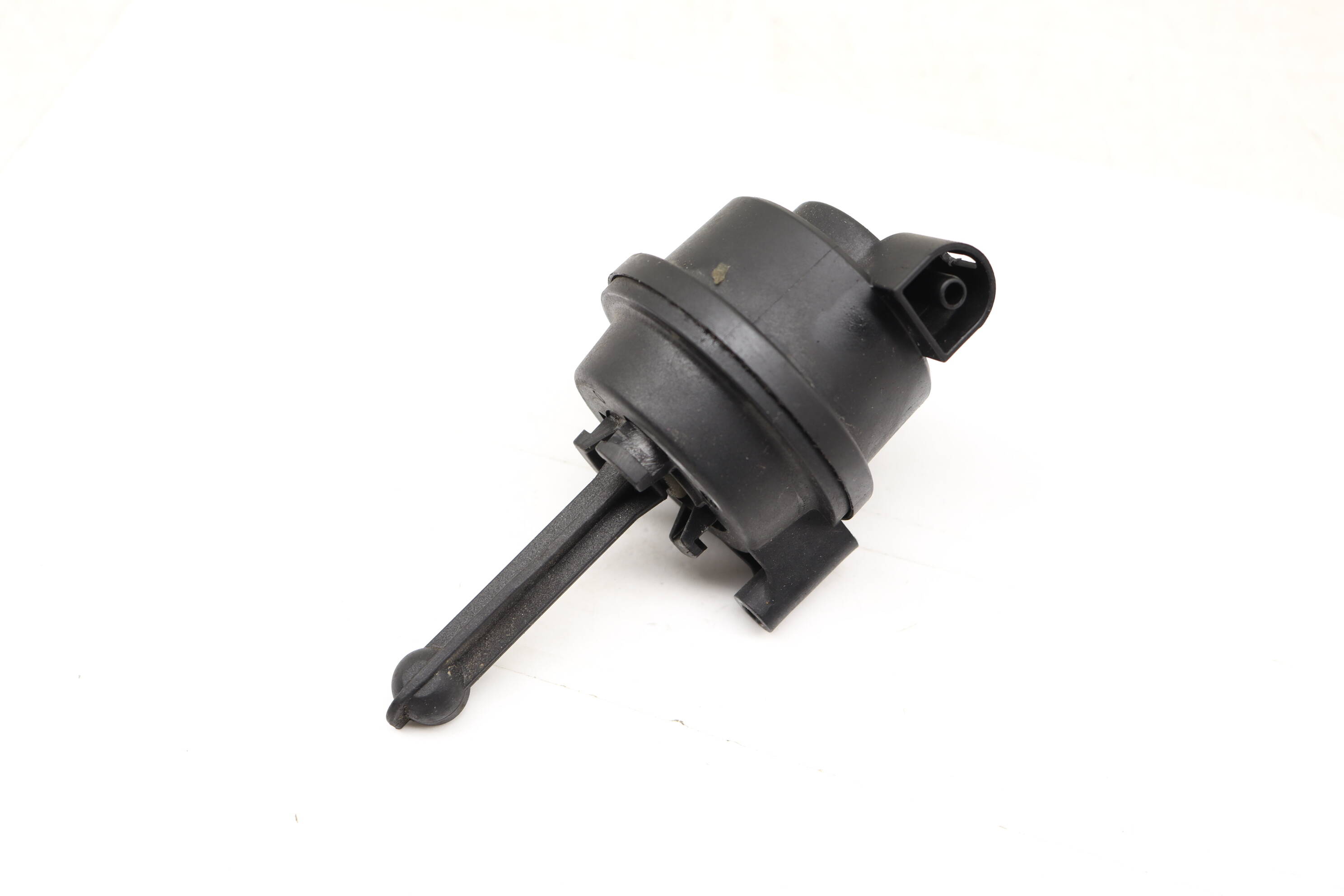 Audi Intake Manifold Vacuum Actuator 079133159J