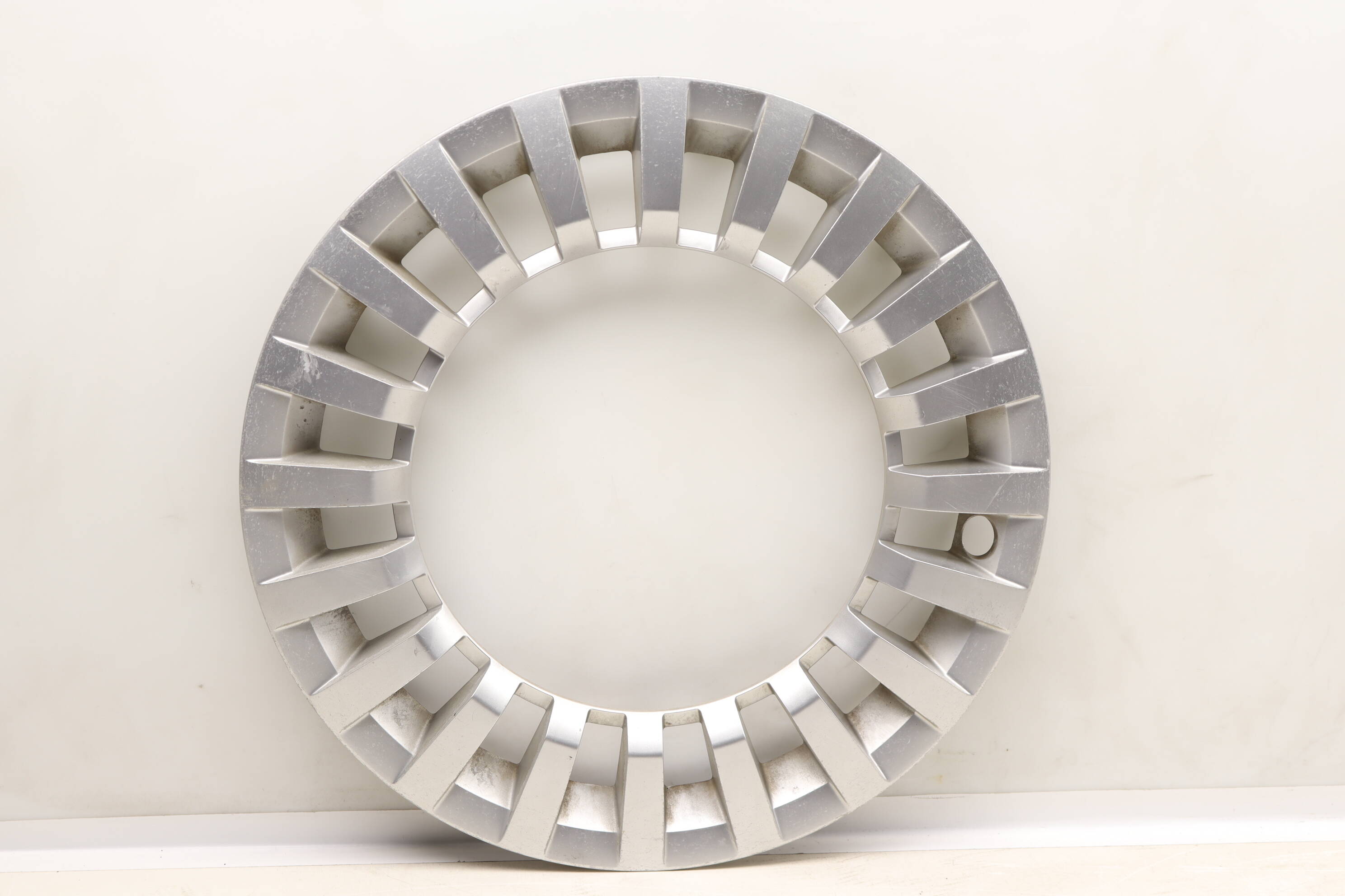 VW 17" Inch Wheel Cover / Hub Cap Ring (Beetle) 5C0601157B