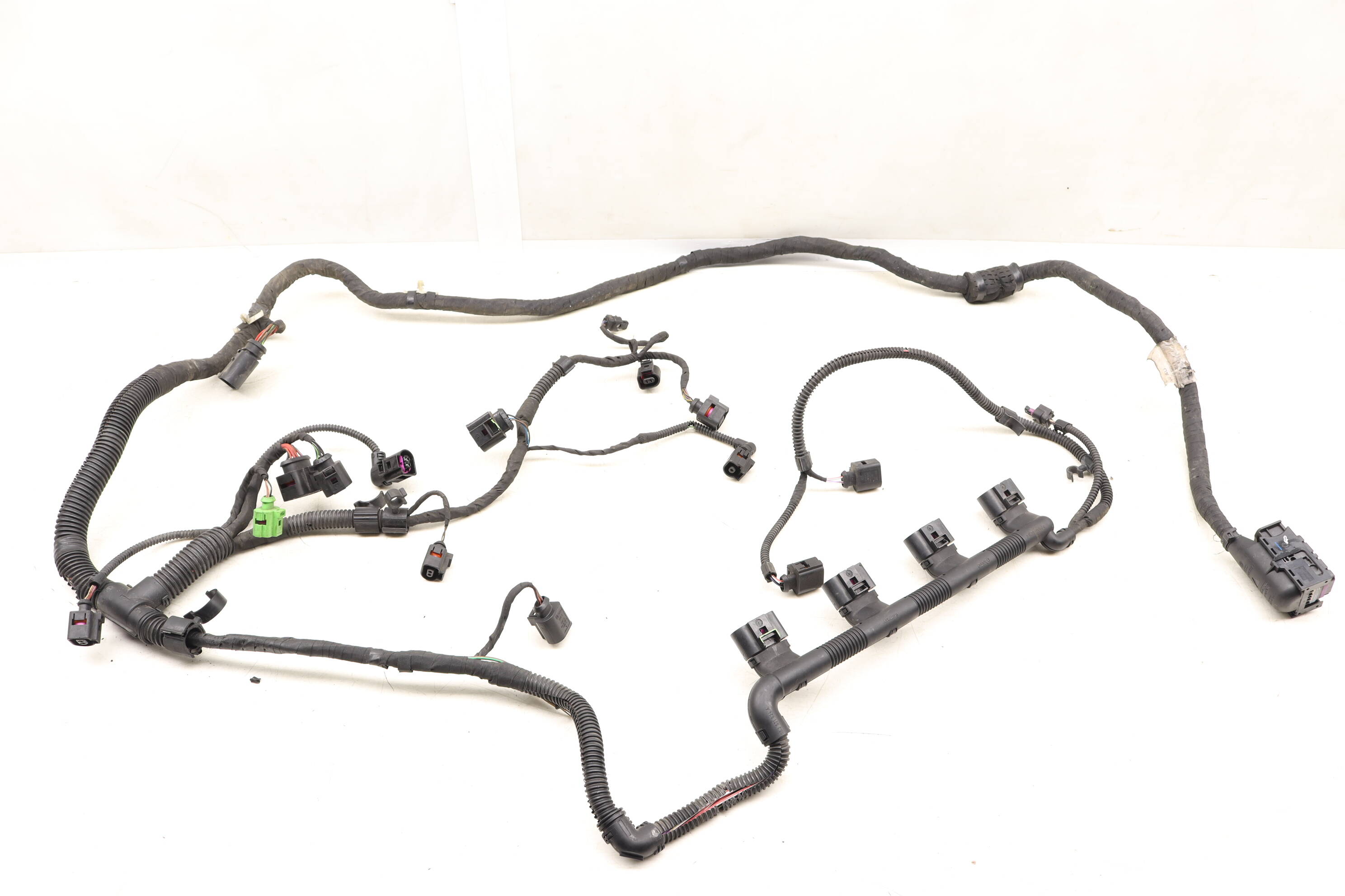 VW Engine Wiring Harness (Passat, CC, Passat CC) 06J971604B
