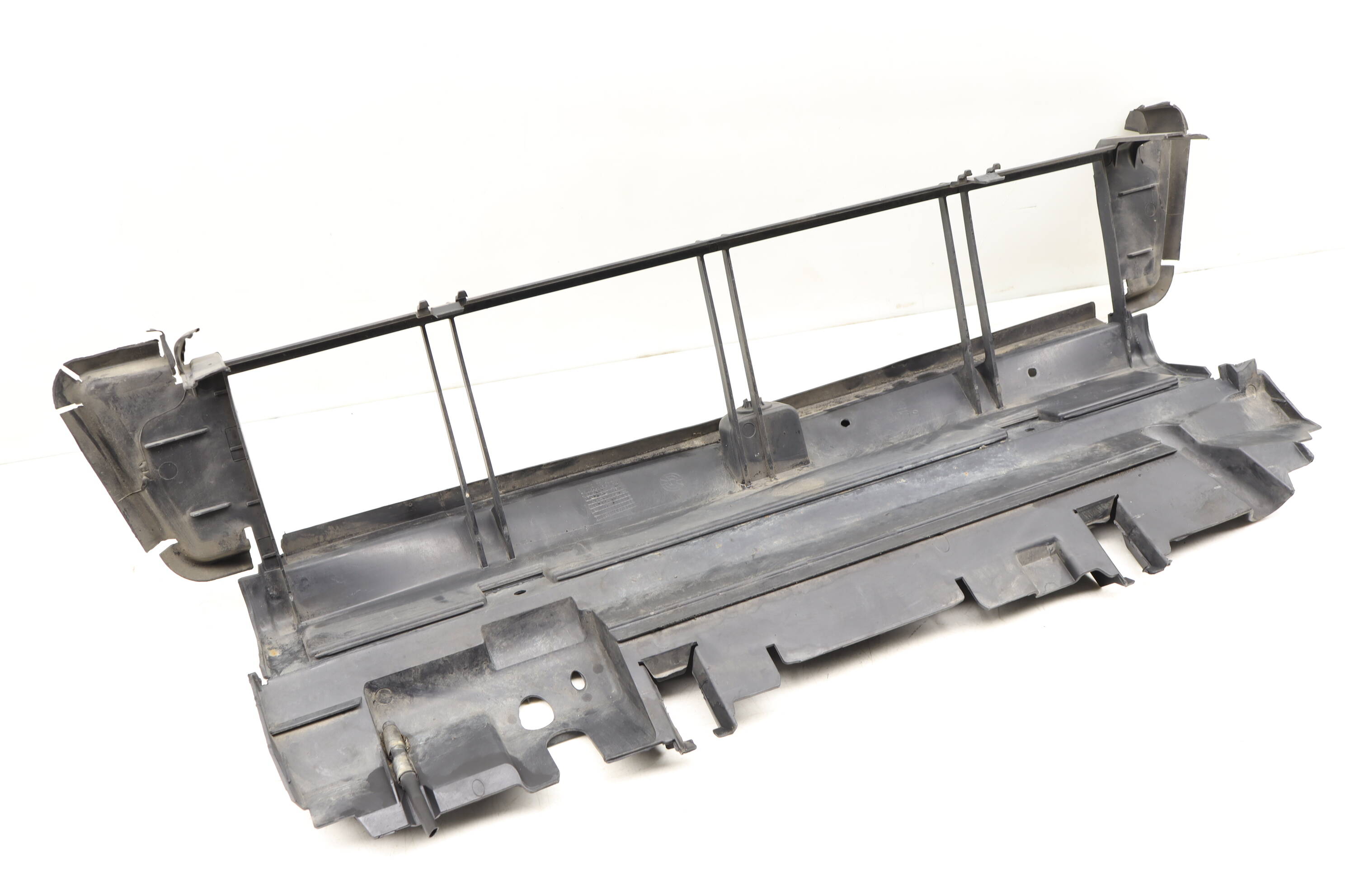 Mercedes-Benz Radiator Air Guide / Duct (C250) 2045053430