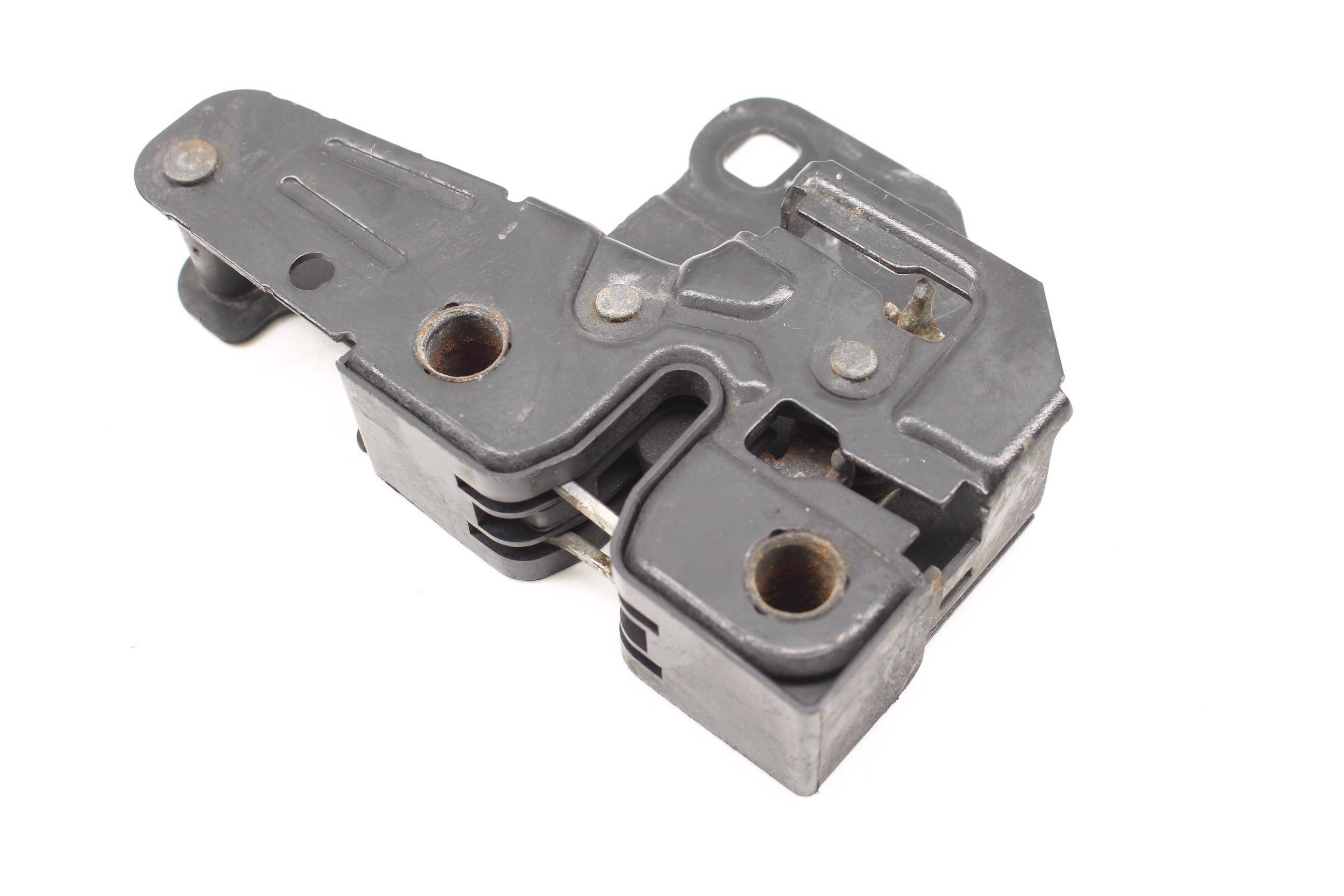 Audi Lower Hood Latch / Lock (A4, A4 Quattro, RS4, S4) 8E0823509D