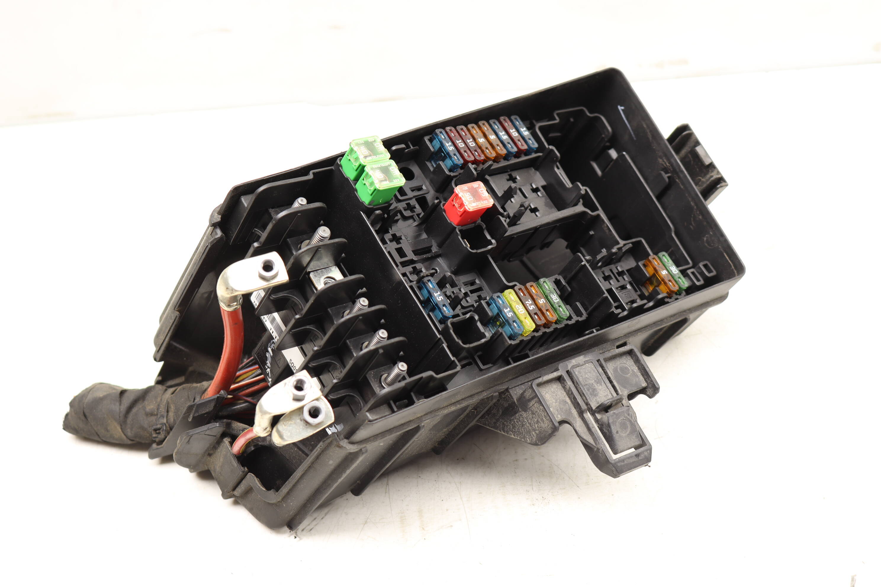 Used Volkswagen Atlas Electrical | Wiring Relay | Fuse Parts - OEM
