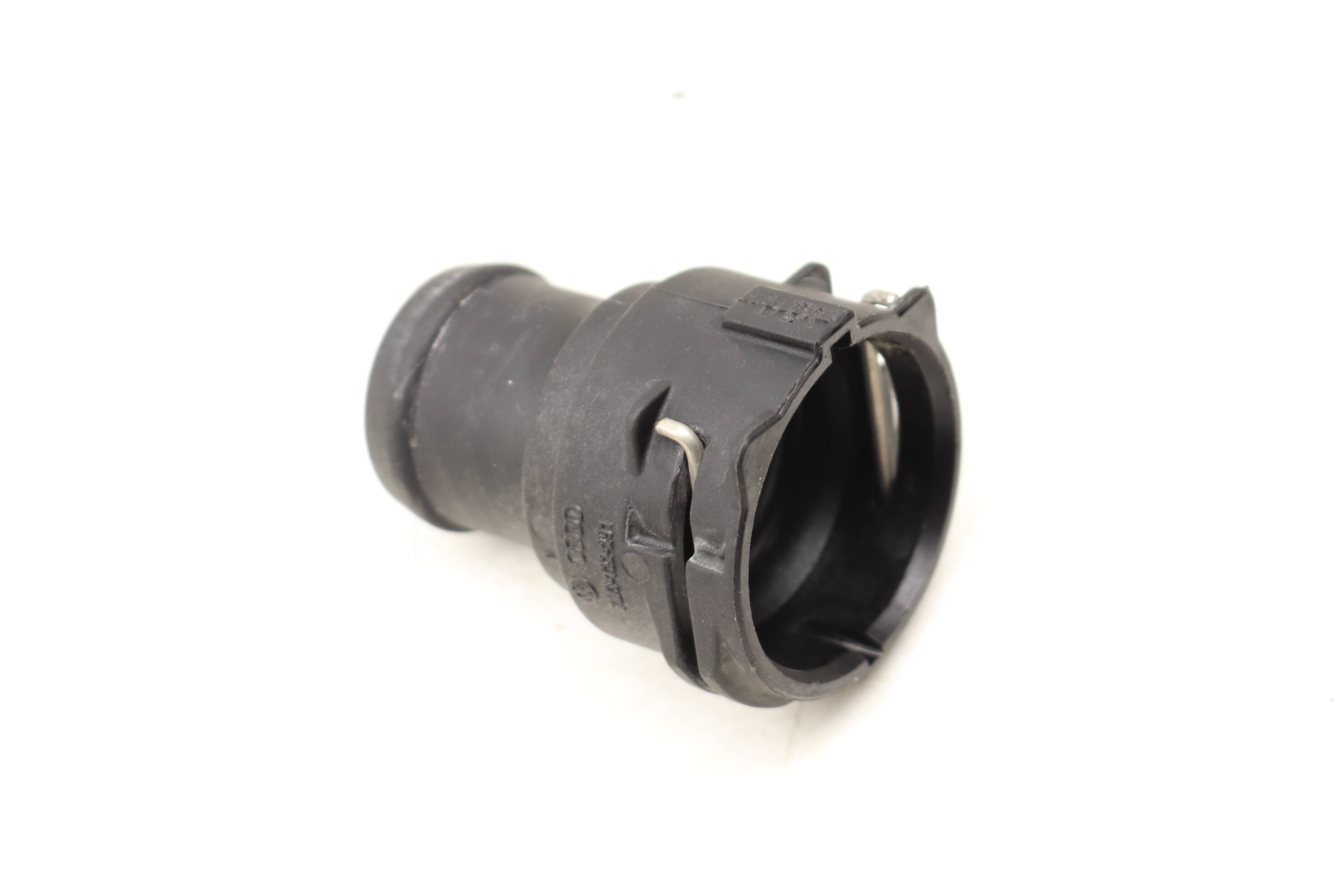 Audi Coolant Flange / Quick Adapter 7M3122291