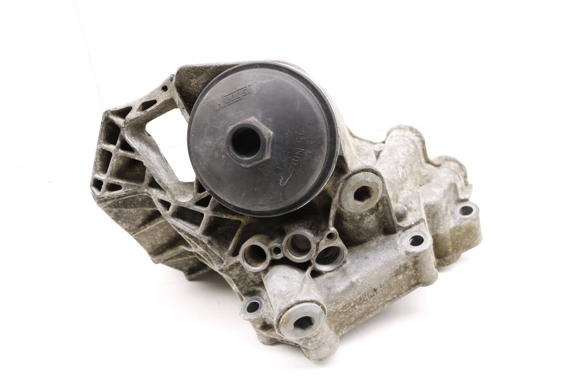 ENGINE OIL FILTER HOUSING ASSEMBLY - AUDI A8 VW PHAETON - 077115401AA