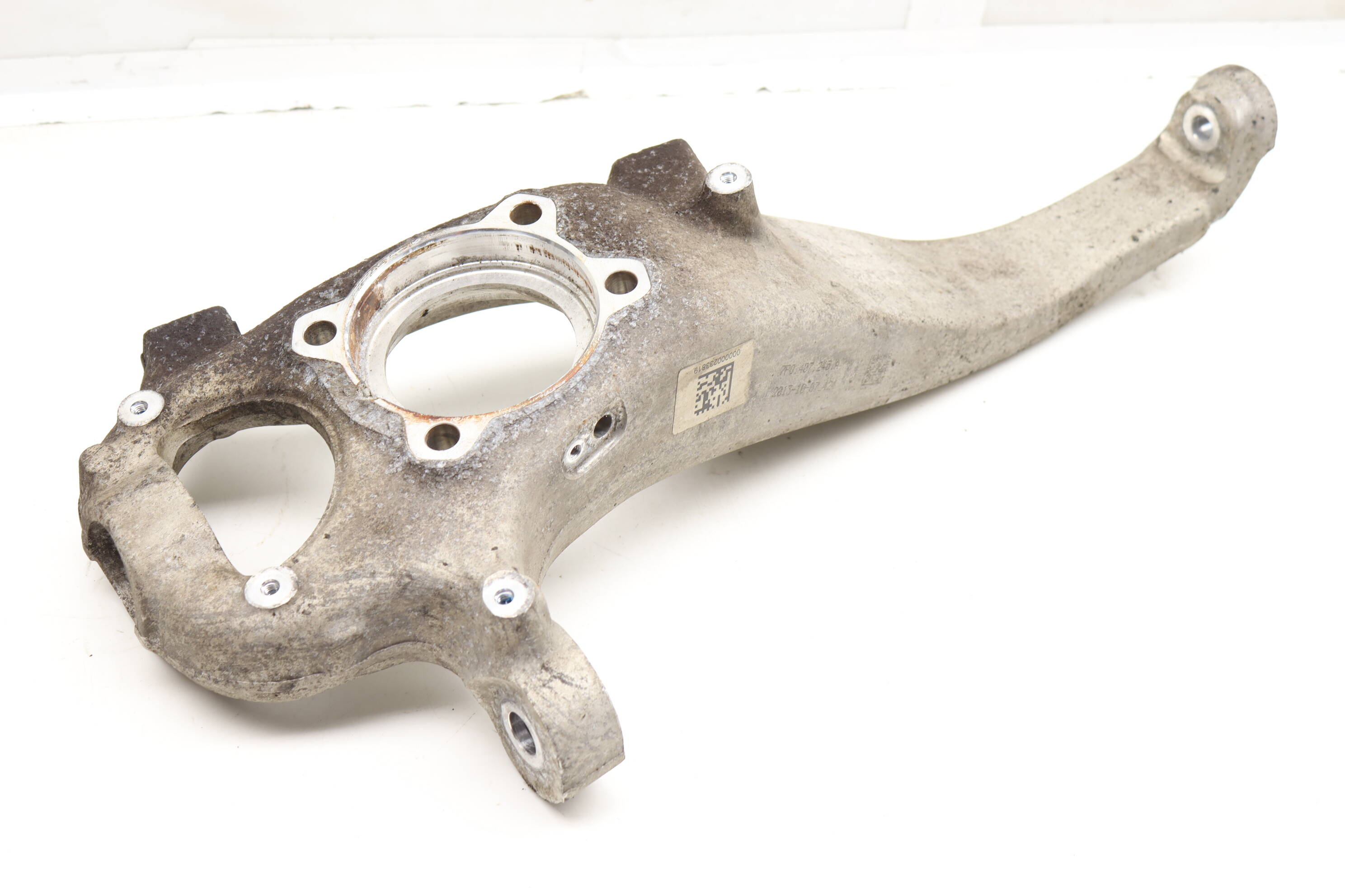 Porsche Spindle Knuckle / Wheel Bearing Housing 7P0407245A