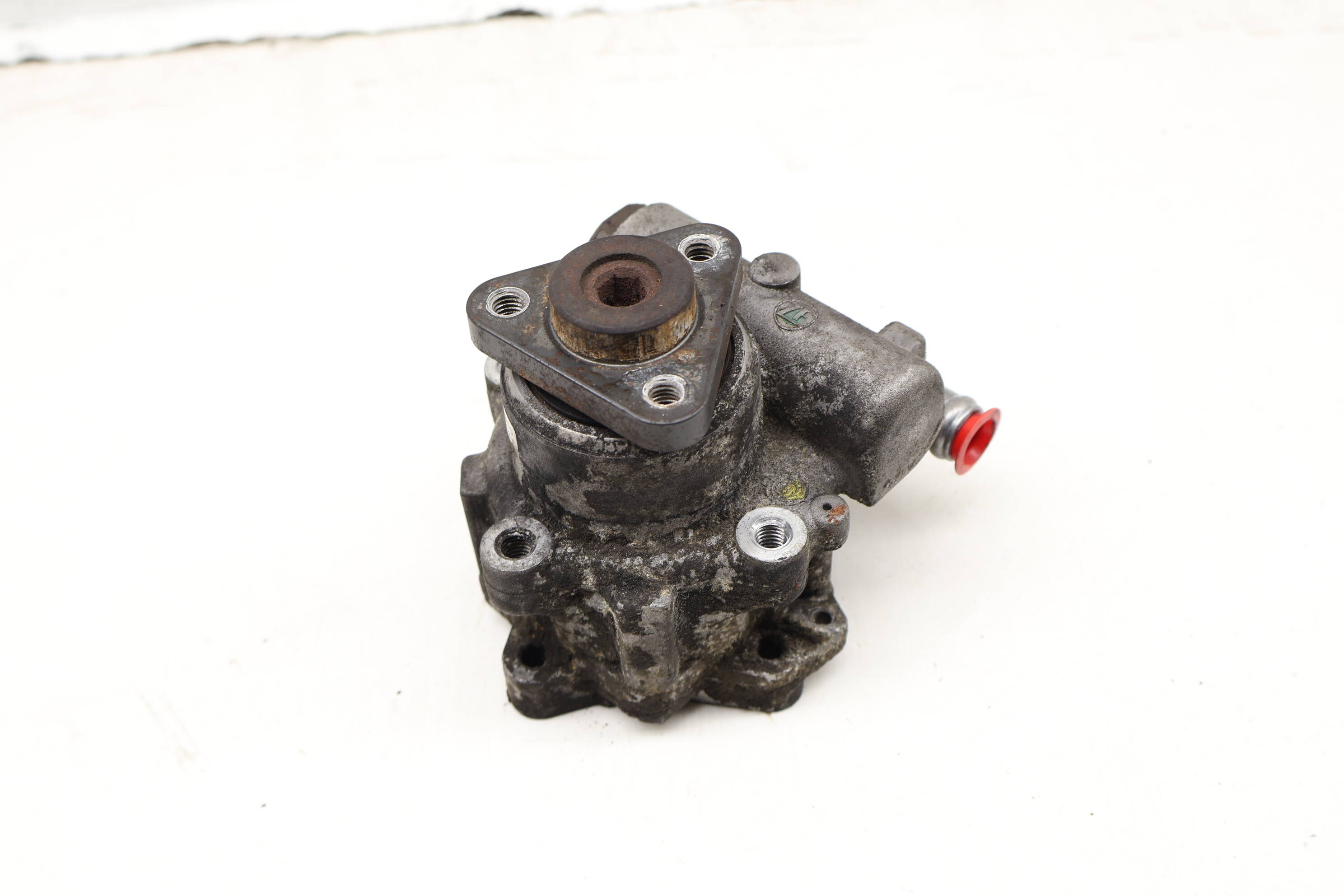 Audi Power Steering Pump (A6 Quattro) 4B0145156