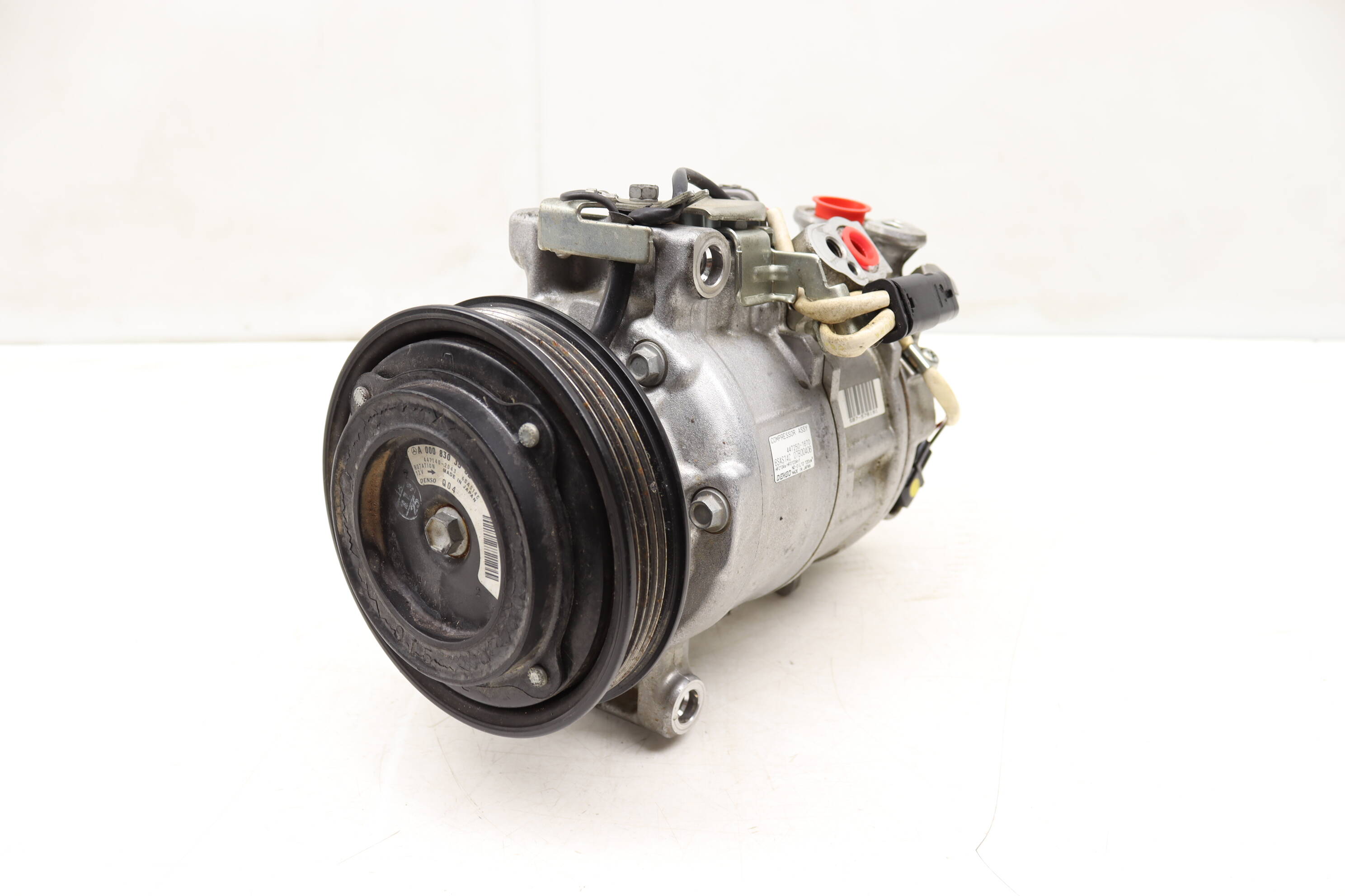 Mercedes-Benz Ac Compressor 0008303502