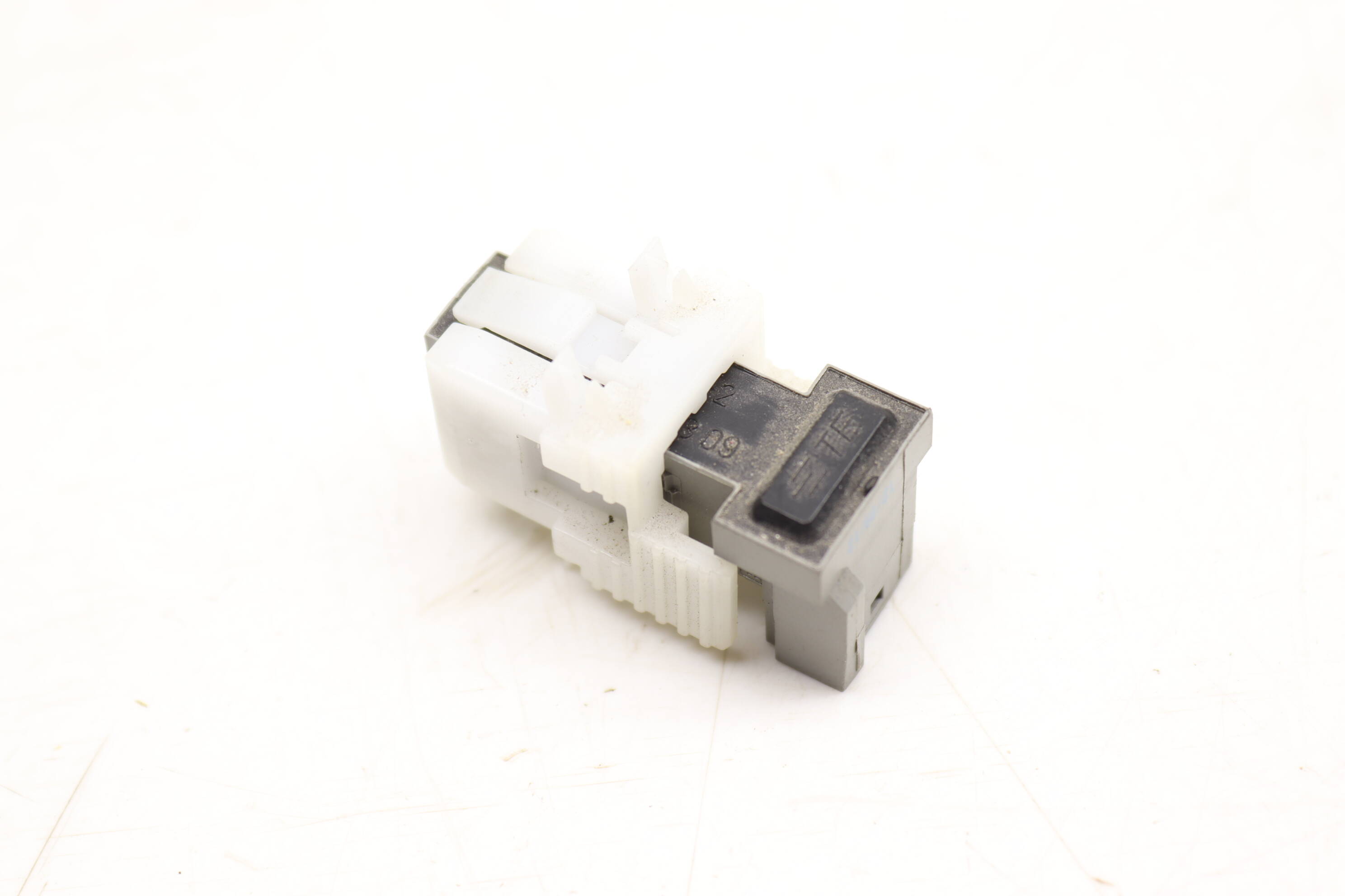 Mercedes-Benz Brake Light Switch 0015456309