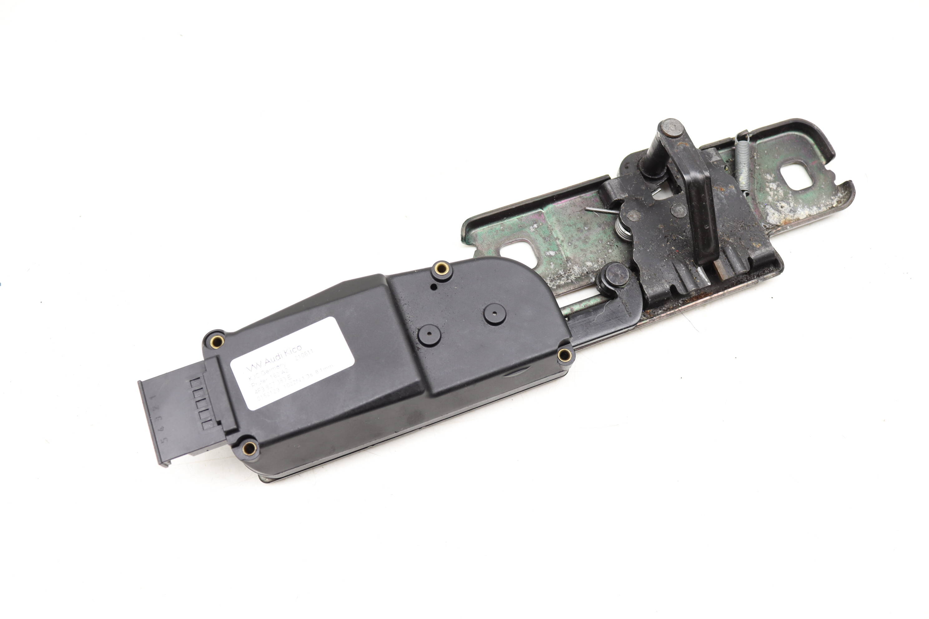 Audi Trunk Latch Striker Plate / Motor 4F9827383E