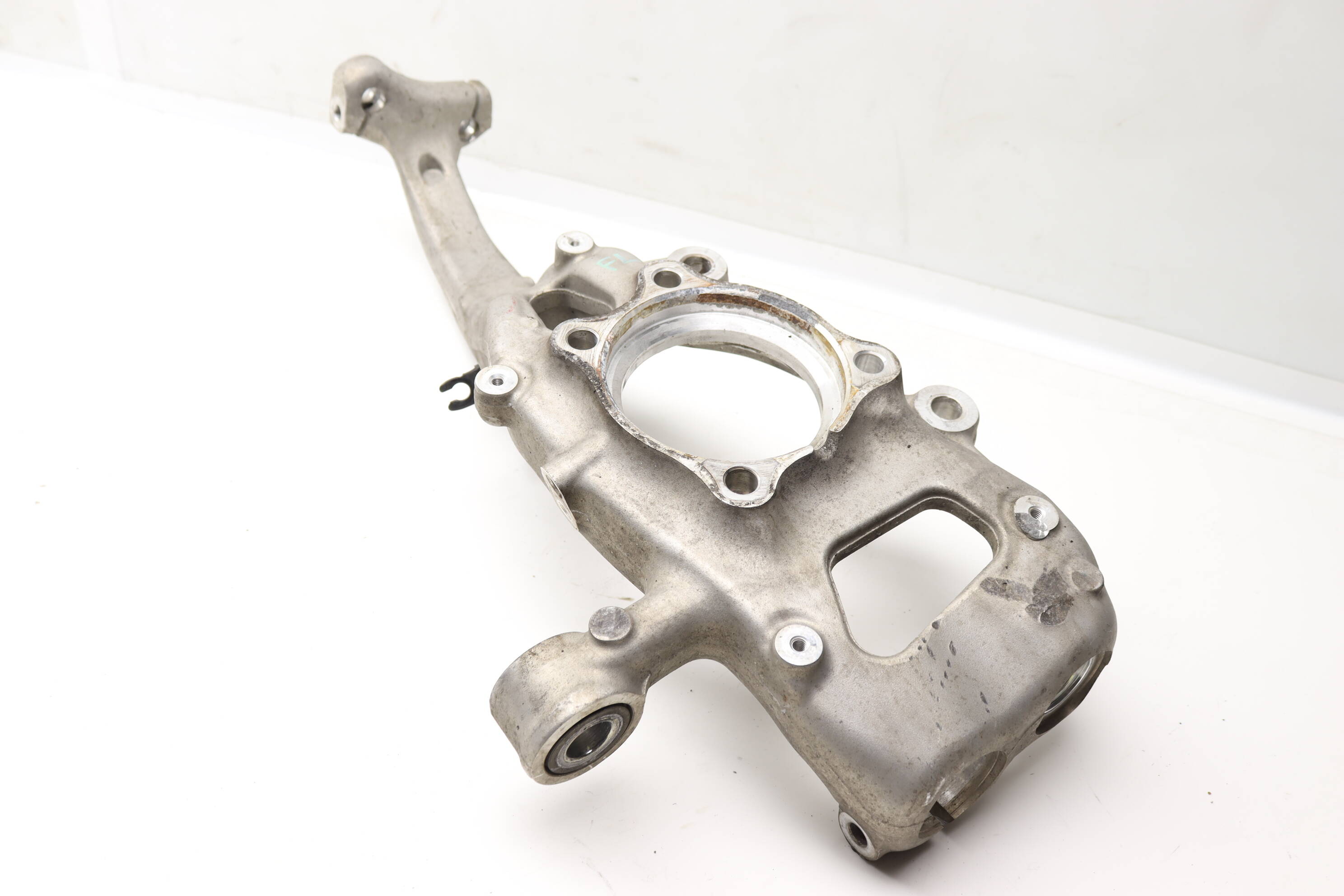 Audi Spindle Knuckle / Wheel Bearing Housing 4K0407241D