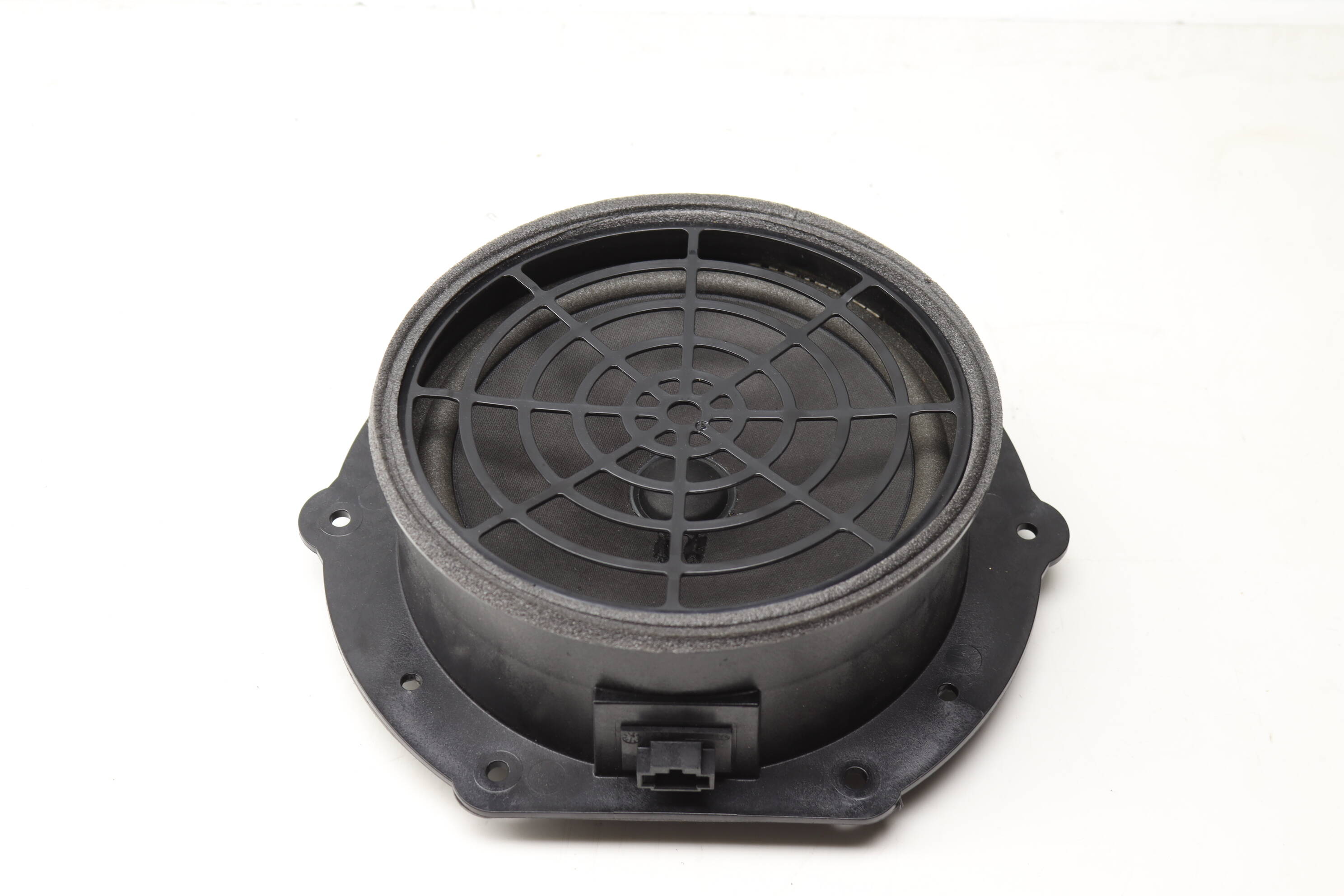 Audi Front Door Speaker / Woofer (Q7) 4M0035415