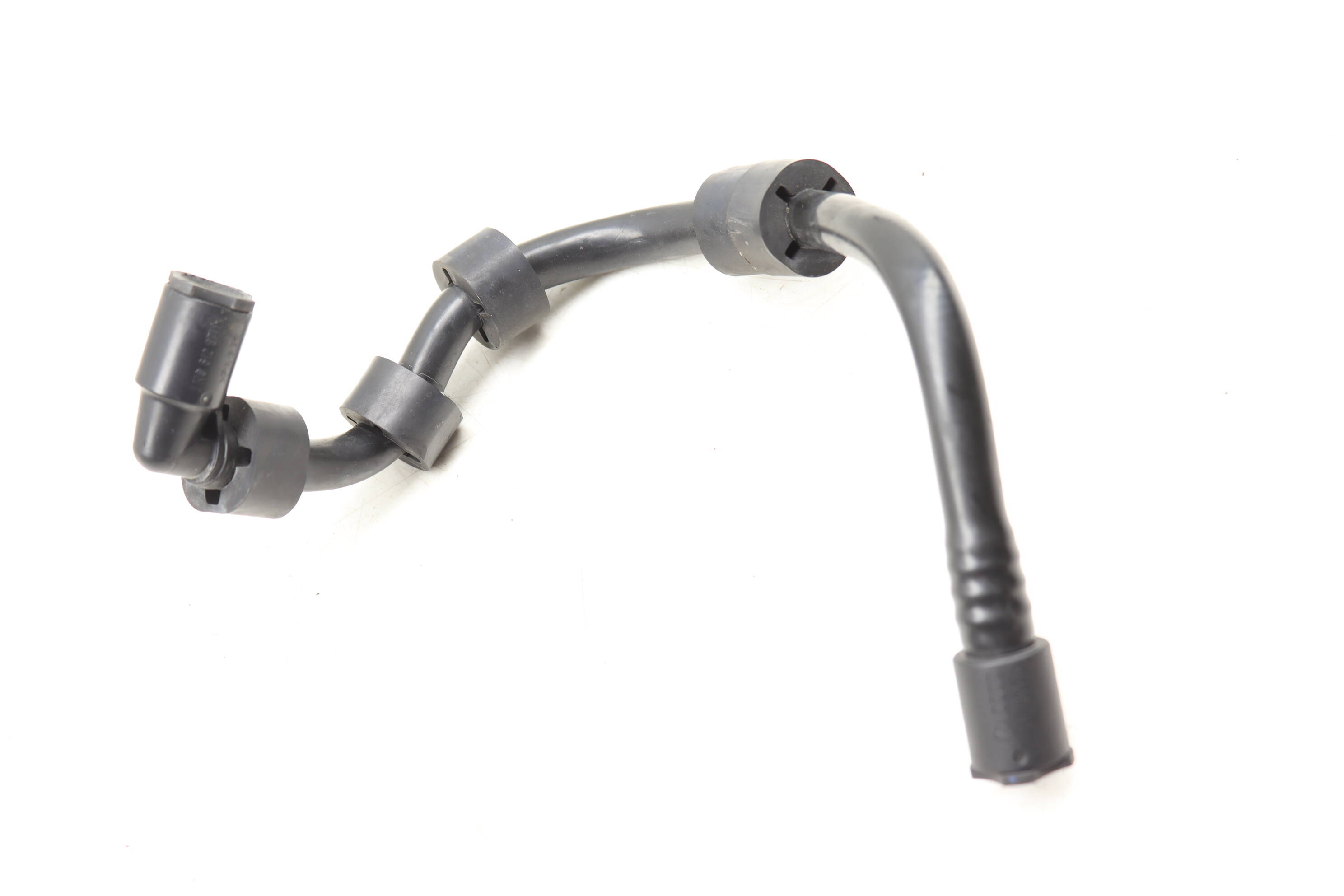 VW Brake Booster Vacuum Hose / Pipe (Touareg) 7L6611931AQ