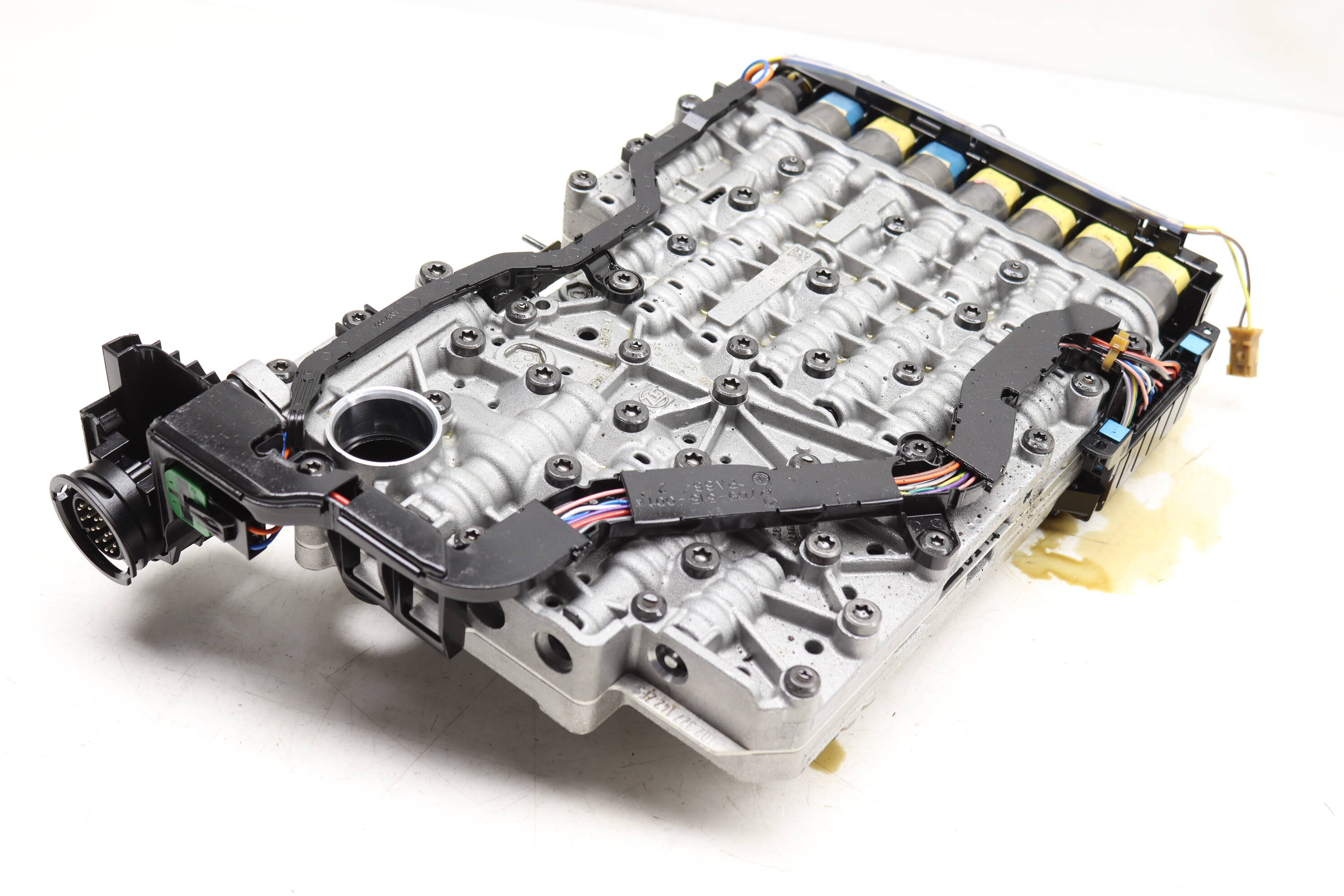 Audi Transmission Valve Body / Mechatronic (Shp) 8W0927158C