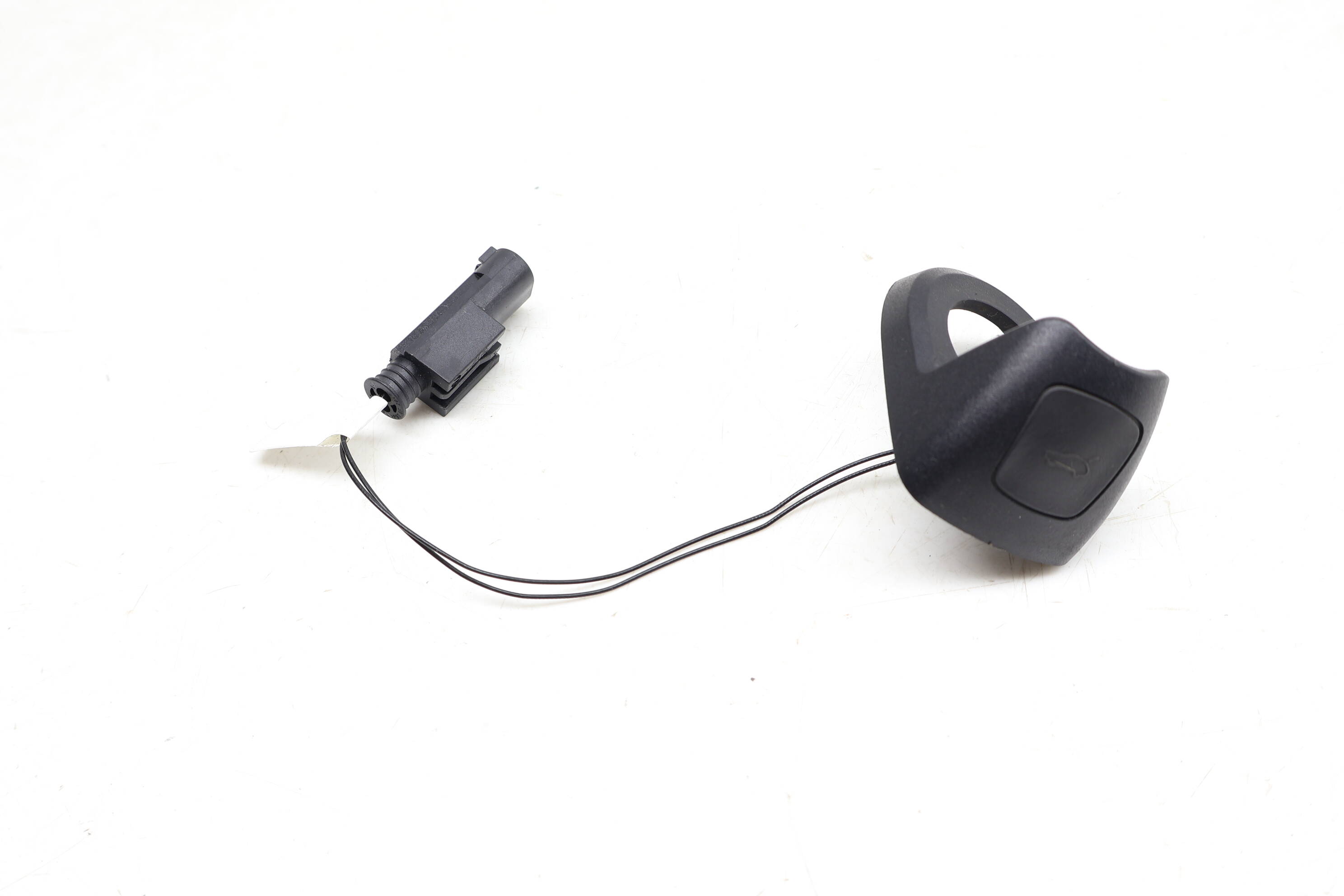 Porsche Trunk Release Button / Switch (Macan) 95B927227B