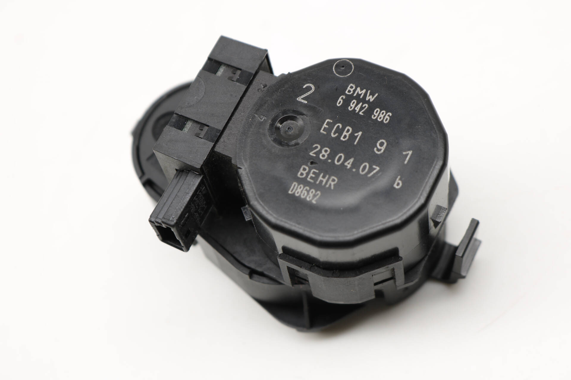 BMW Hvac Flap / Servo Air Motor / Actuator 64116942986