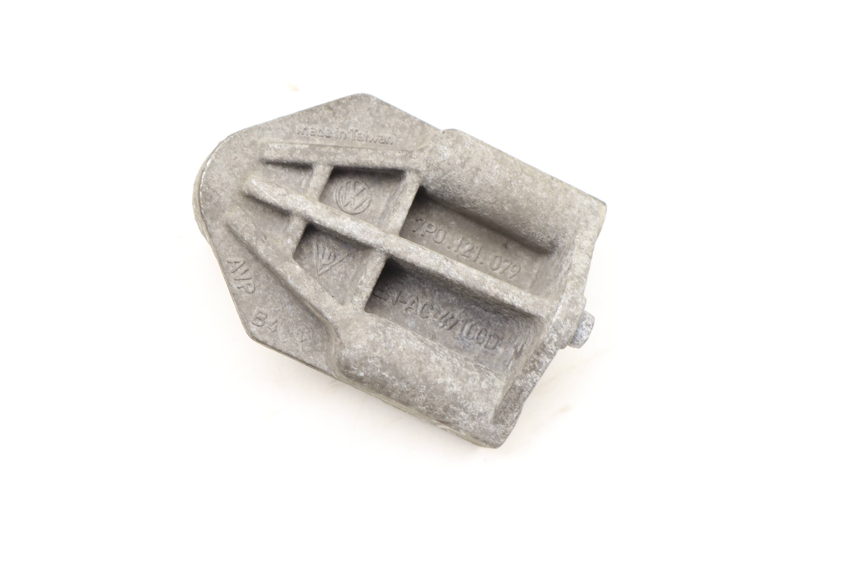 UPPER RADIATOR RUBBER MOUNT / ISOLATOR - AUDI A4 A5 A6 A8 Q5 PORSCHE