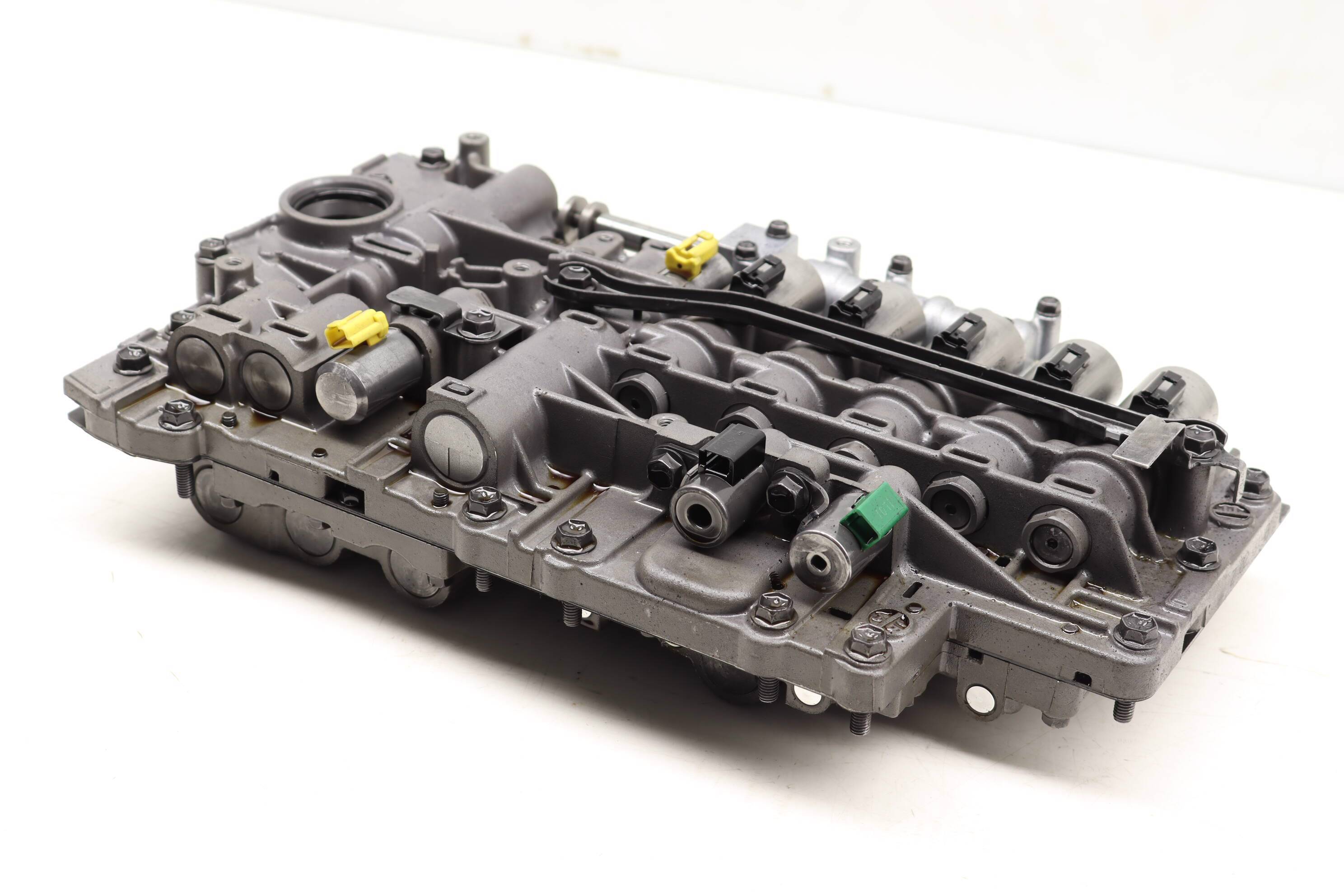 VW Transmission Valve Body / Mechatronic (Touareg) 0C8325039