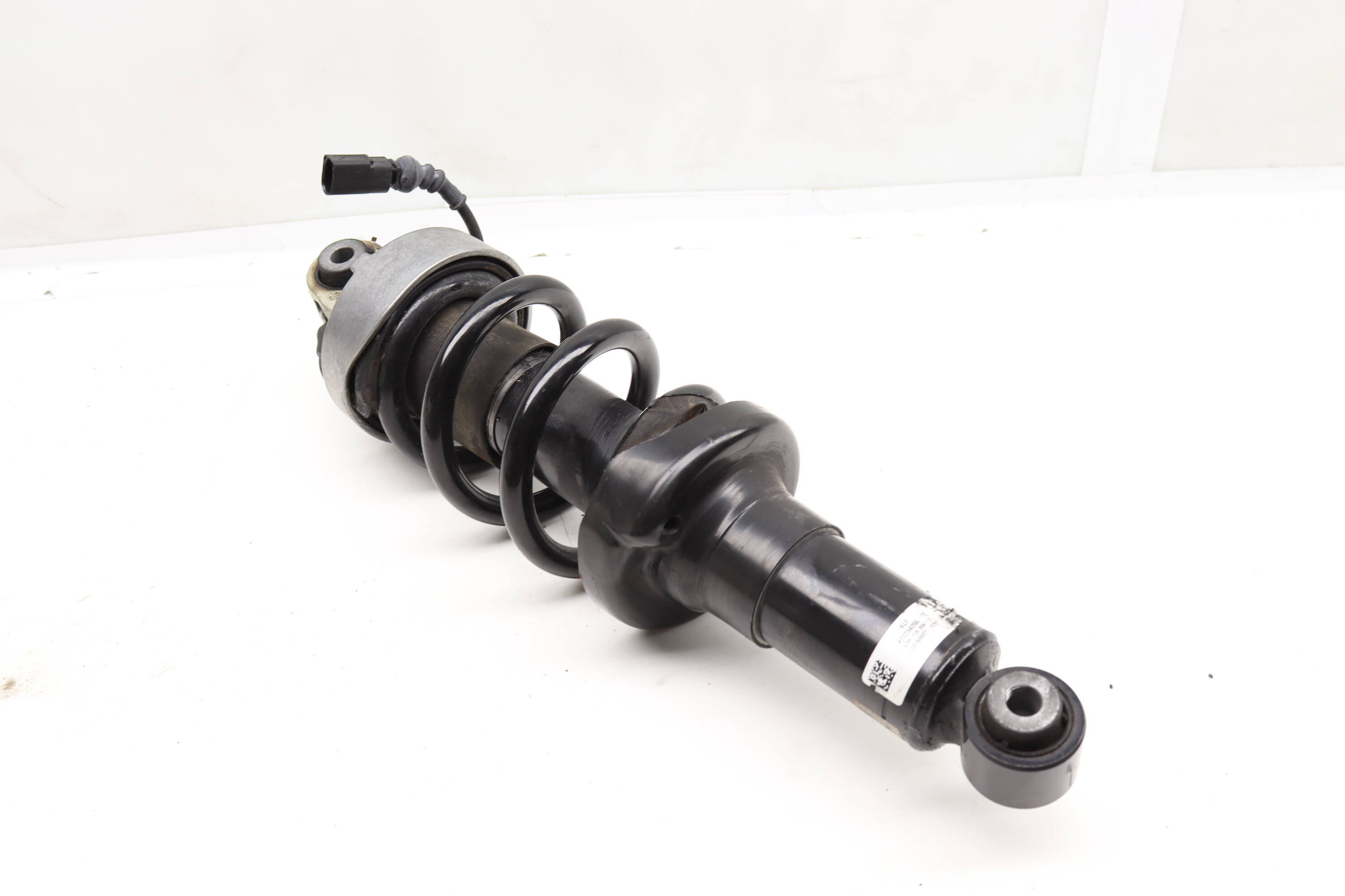 Audi Front Left Strut Shock / Spring Assembly (R8) 420412019AJ