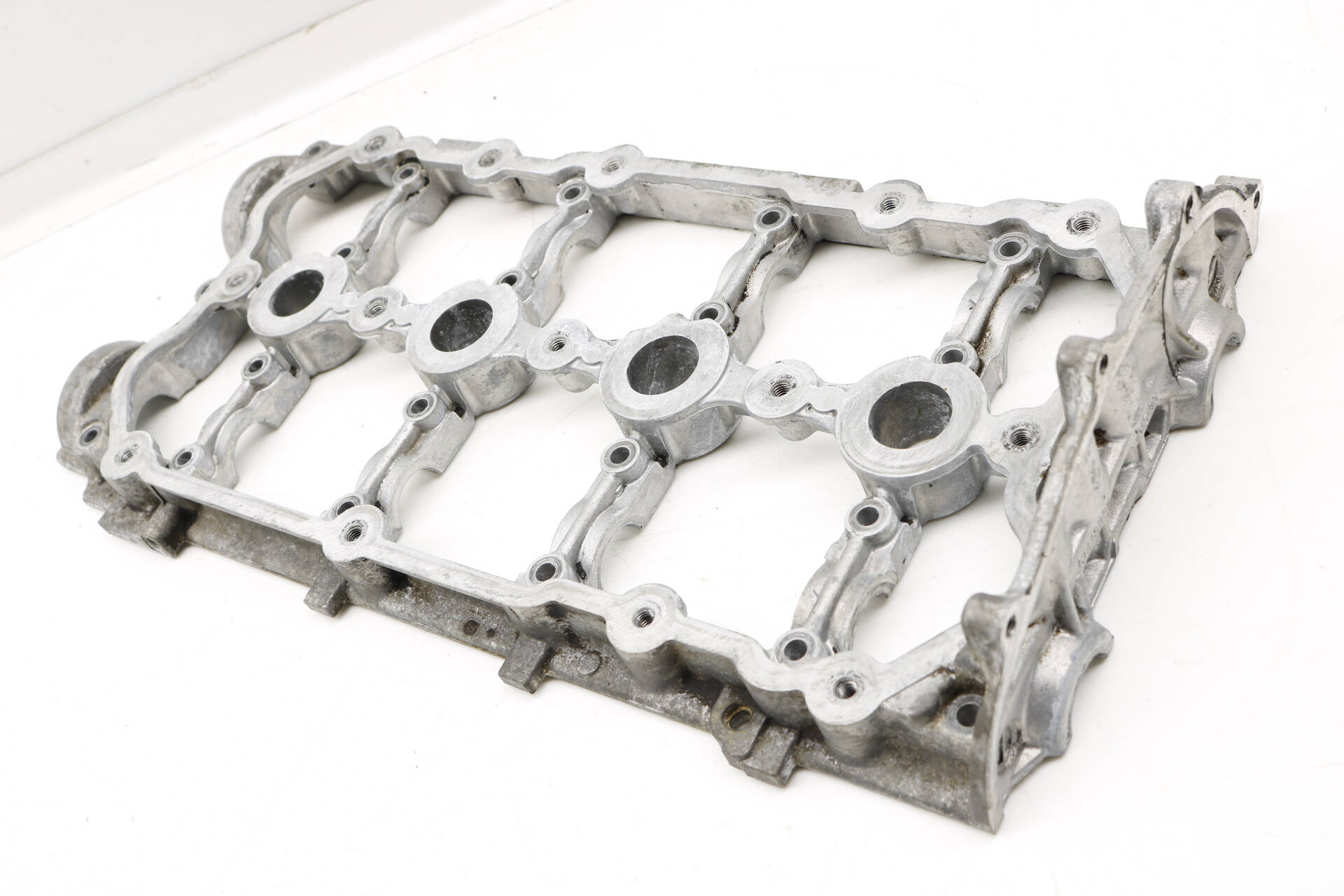 CYLINDER HEAD CAM BEARING CAP - AUDI A3 A4 S3 TT TTS VW EOS GOLF GTI