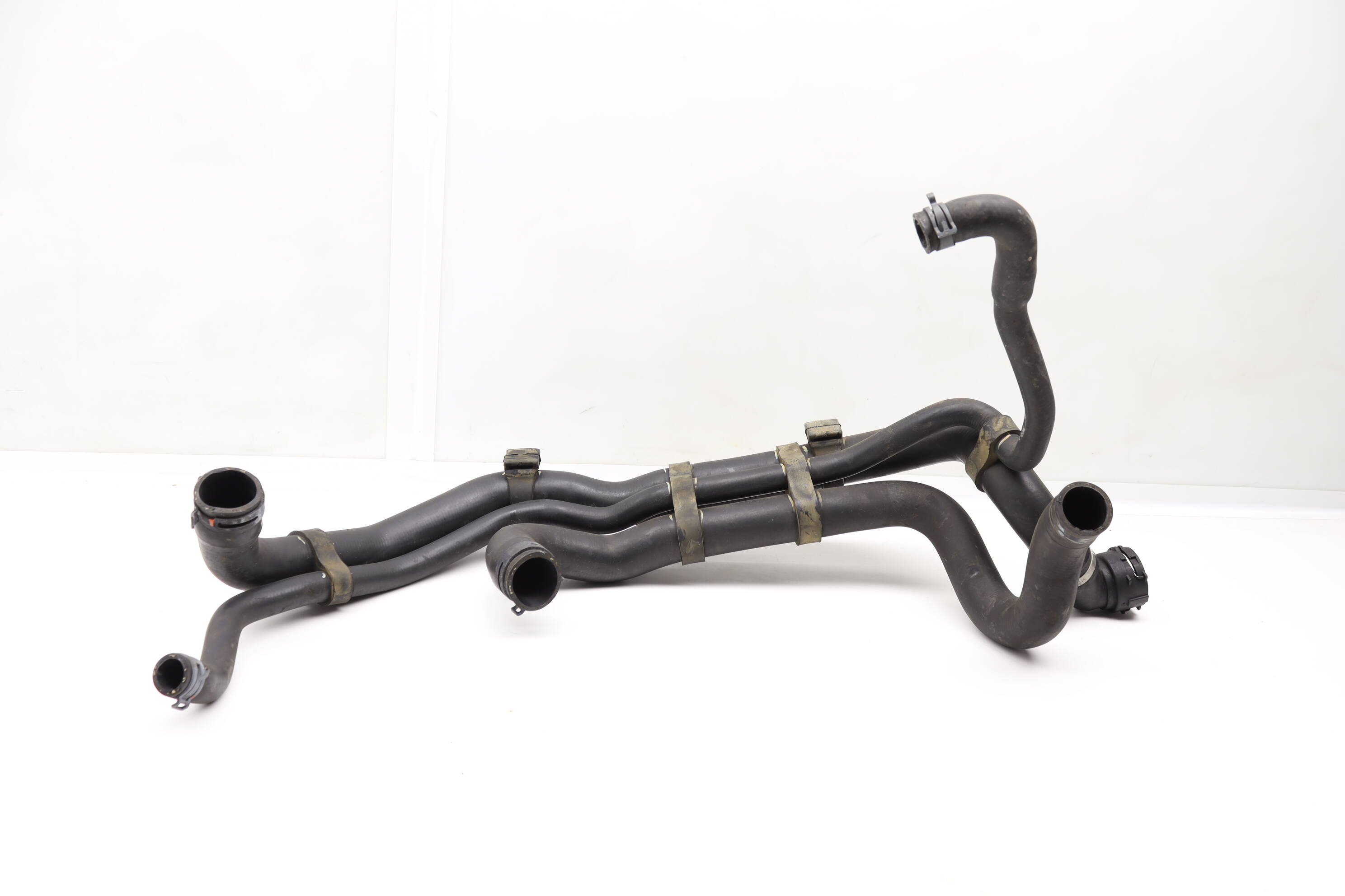 VW Radiator Coolant Hose / Line Set (Touareg) 7P6122101M