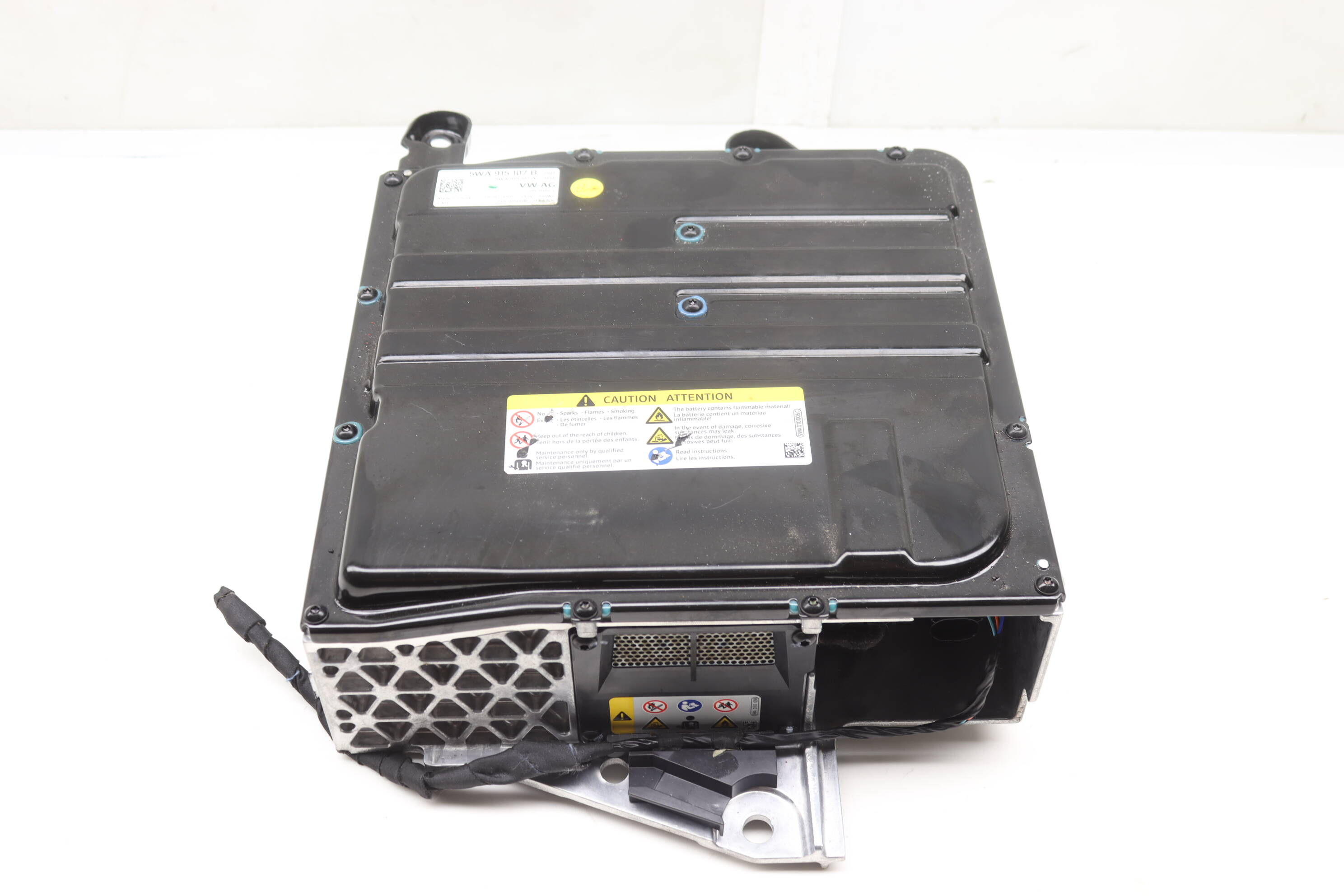 Audi Lithium Battery (48V) (A3, A3 Quattro, S3, RS3) 5WA915107B