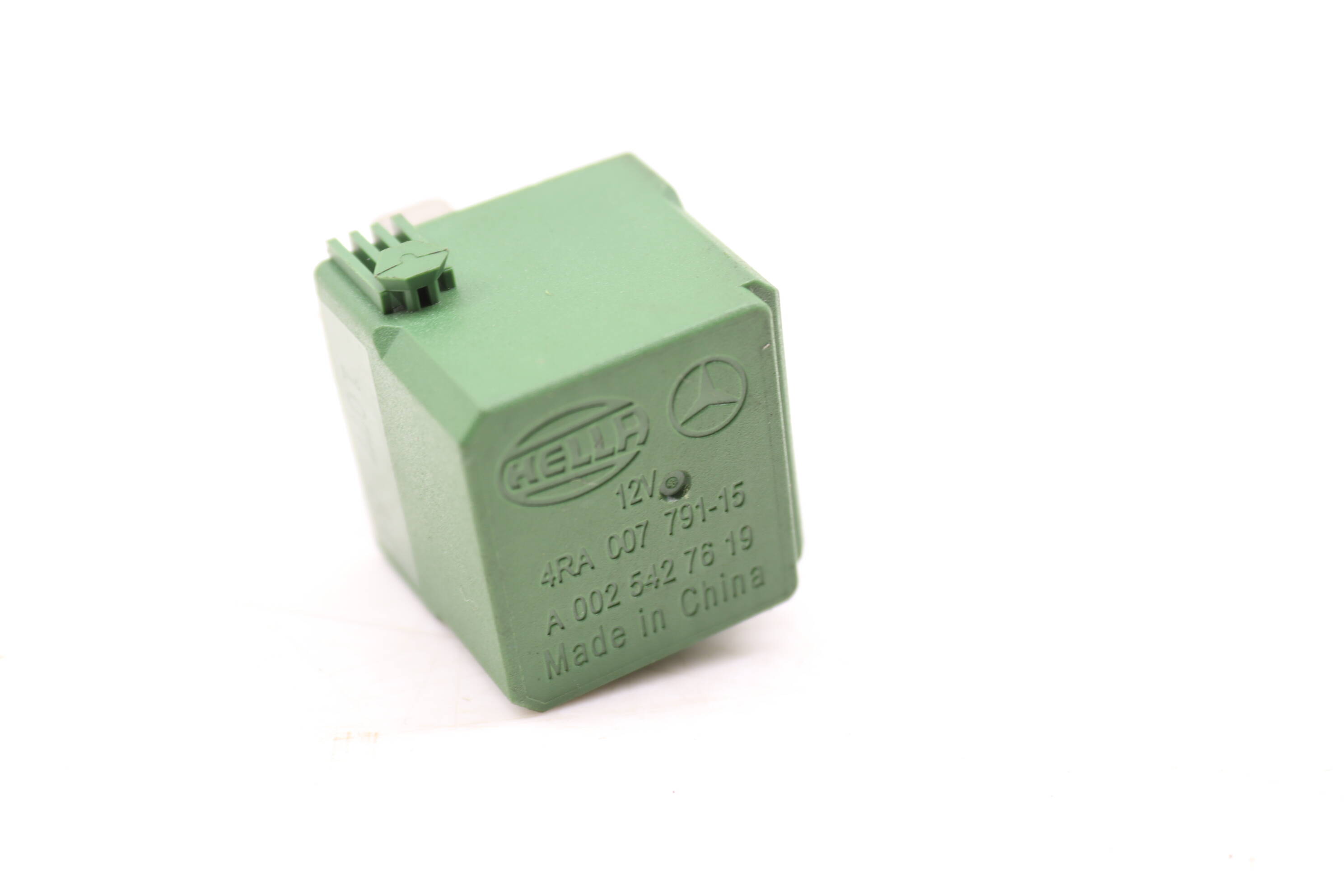 Mercedes-Benz Air Suspension Compressor / Pump Relay 0025427619