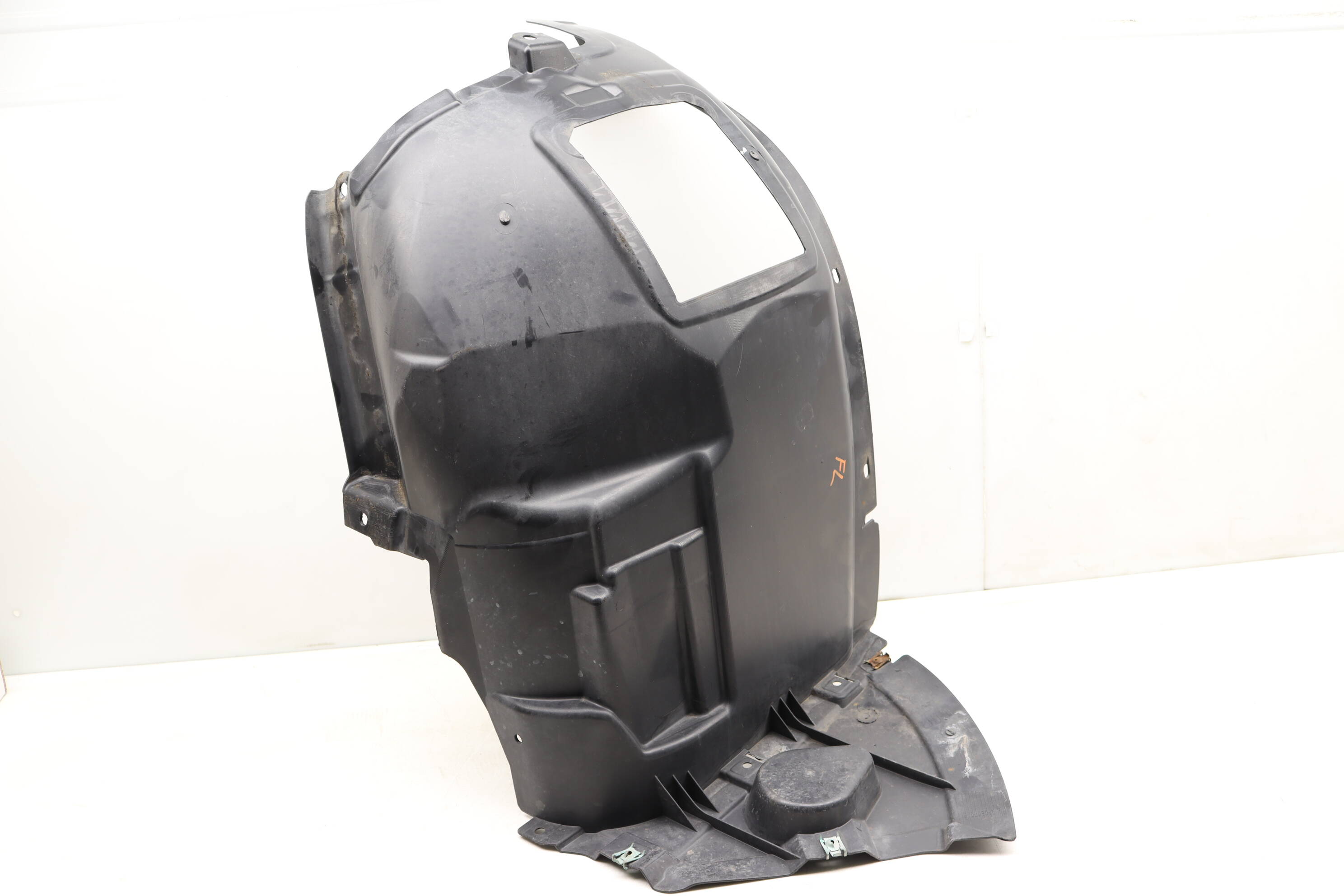 BMW Front Left Fender Liner (Front Part) (X1) 51712990091