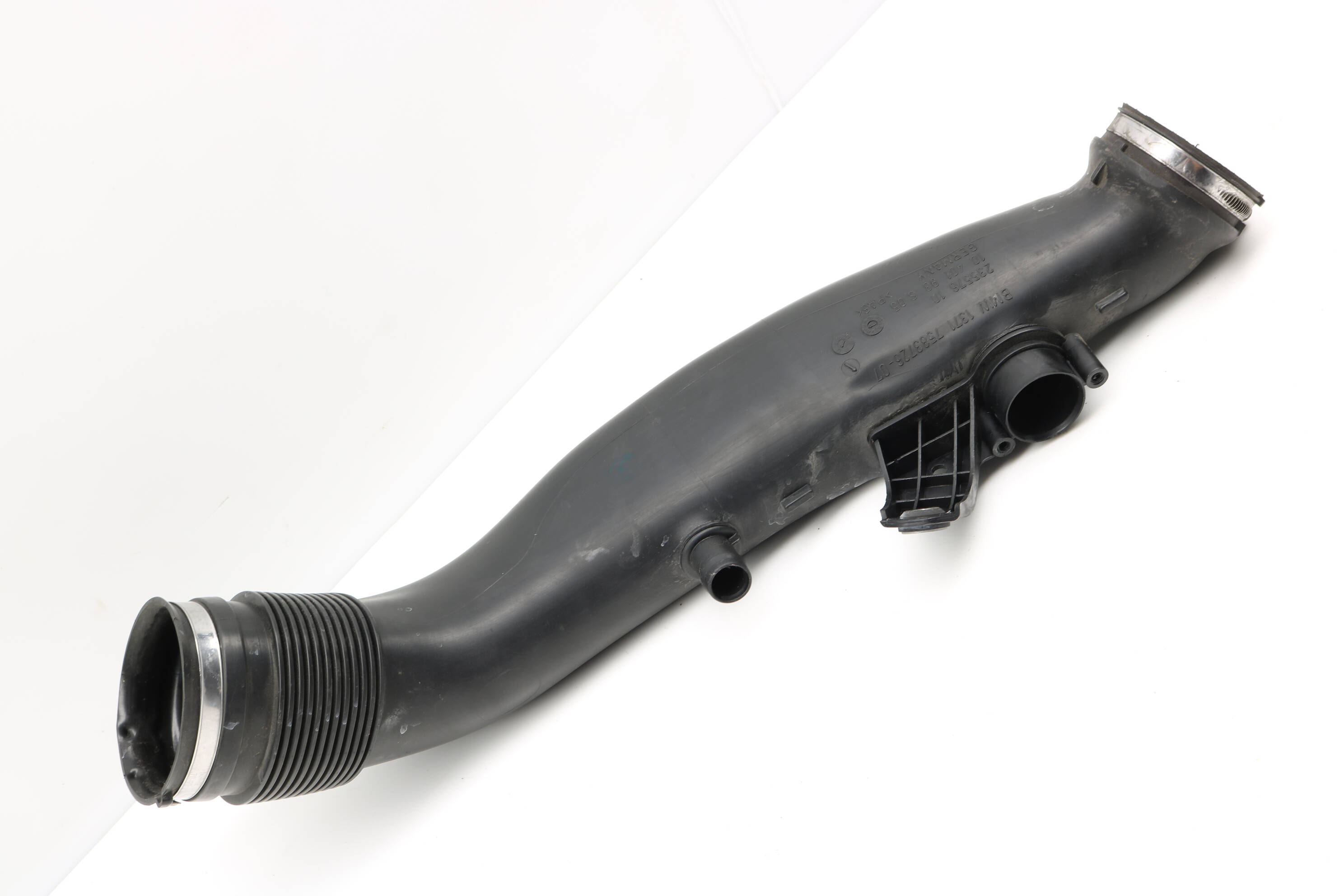 BMW Air Intake Duct / Tube 13717583726