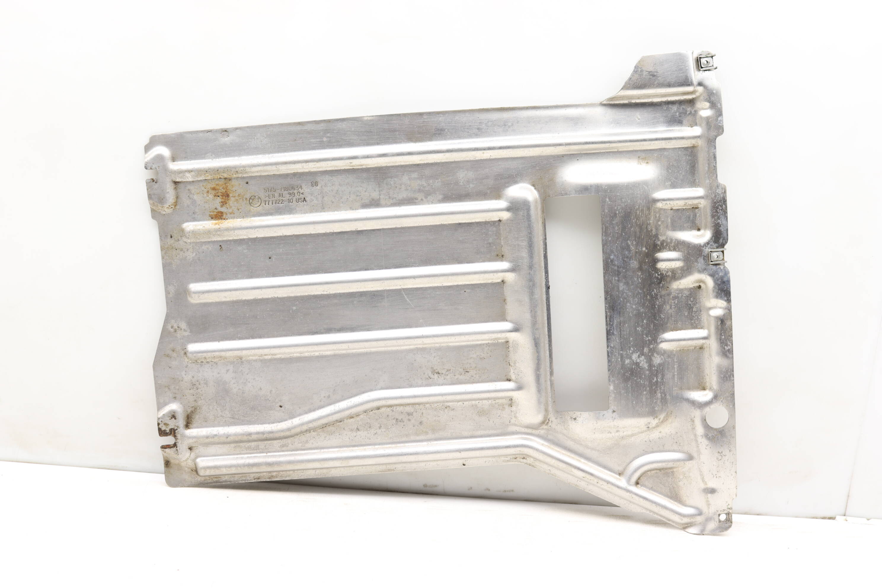 SKID PLATE / UNDERBODY SHIELD (CENTER) - BMW X5 X6 - 51757180634