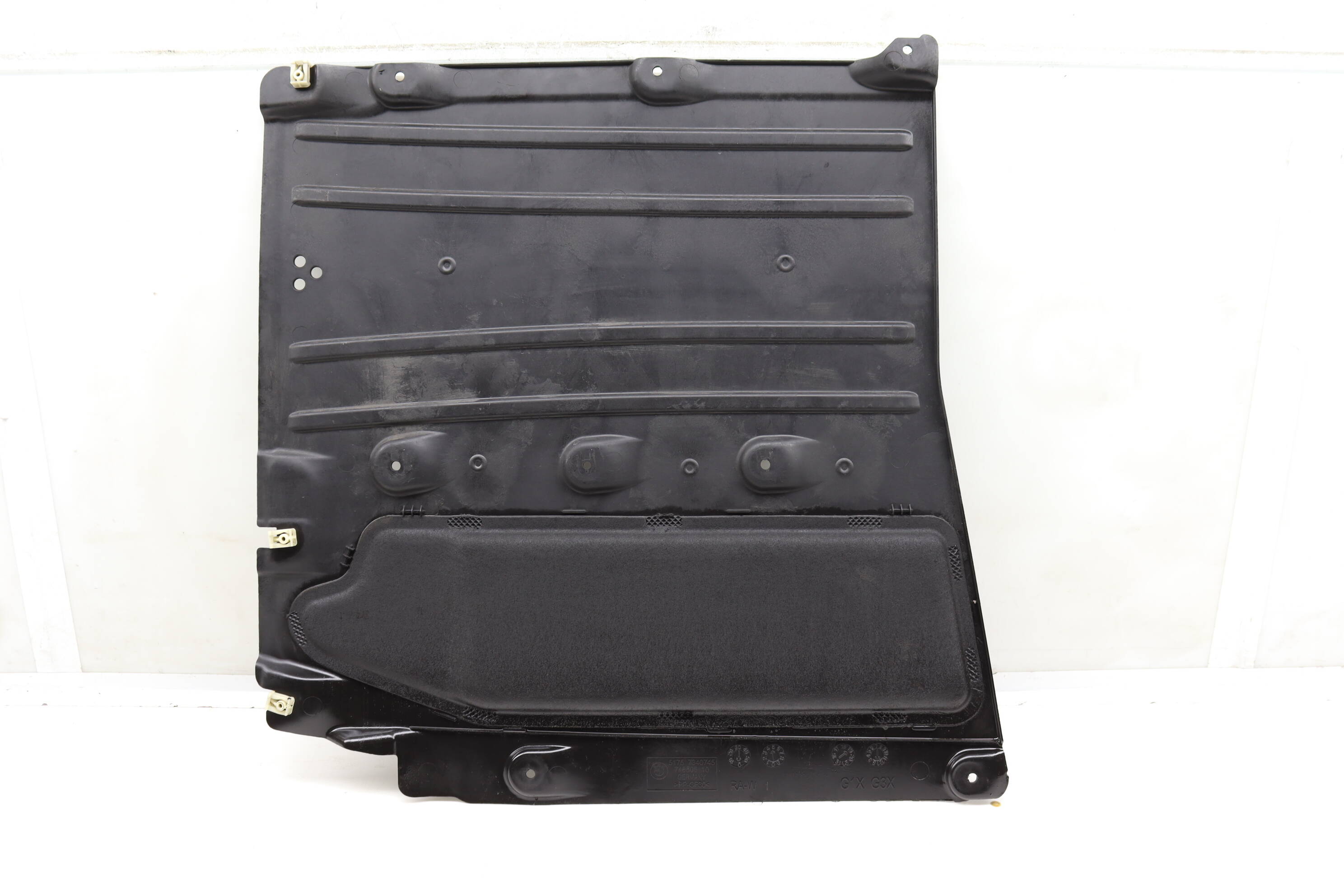 BMW Underbody Shield Panel / Liner (Center) 51757340745