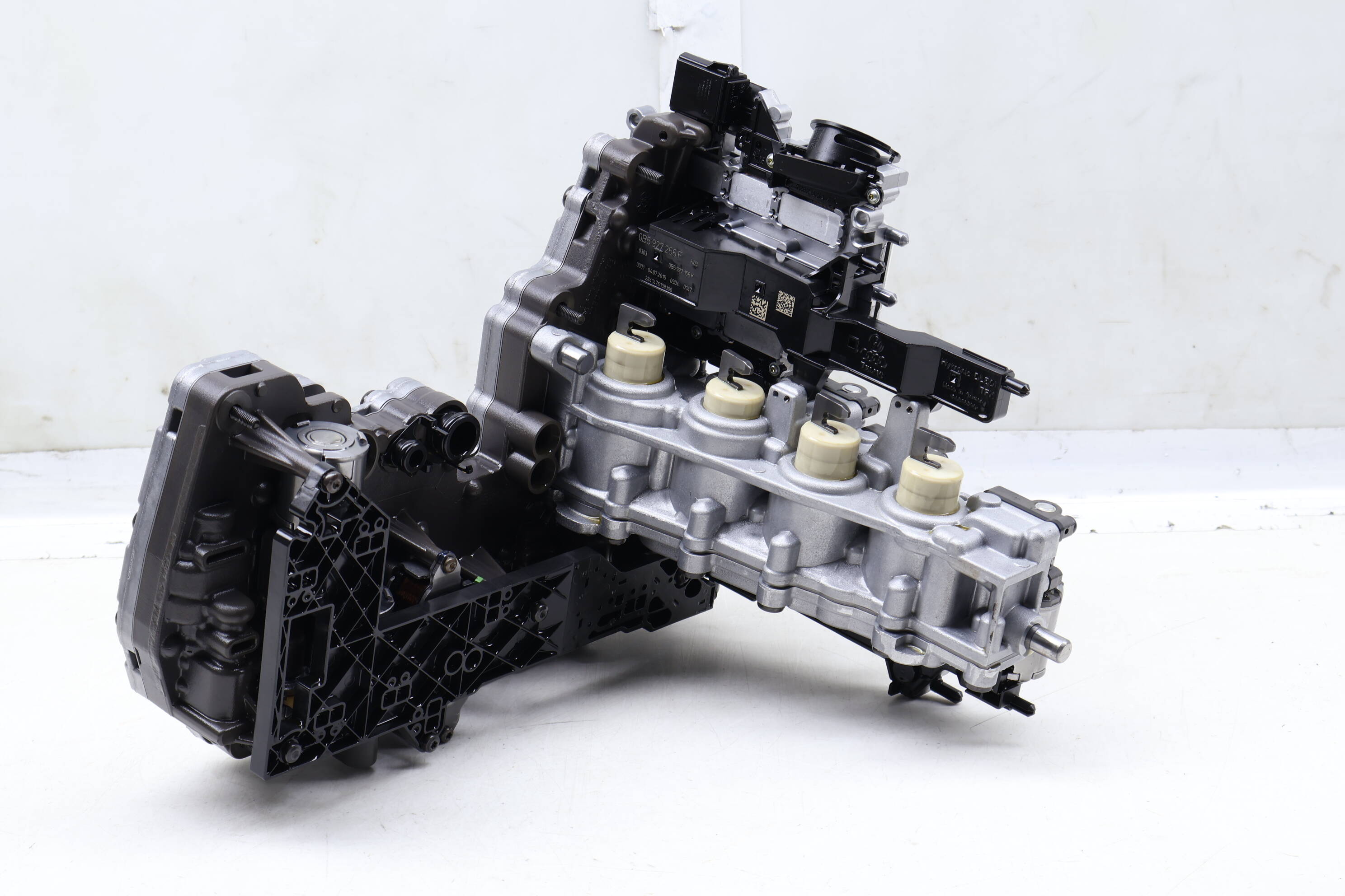Porsche Transmission Valve Body / Mechatronic (Macan) 9A7325026