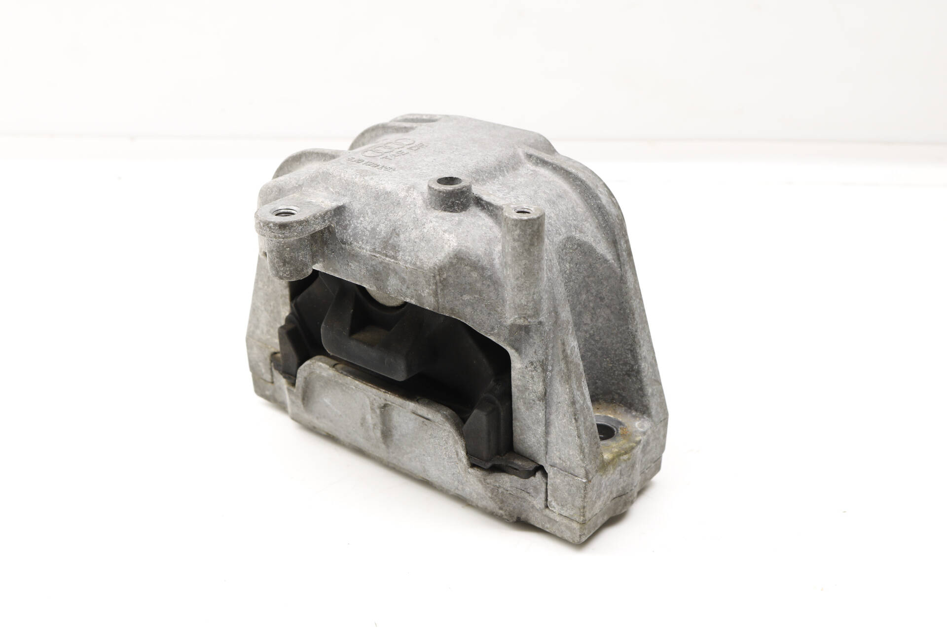 Audi Right Engine Mount (TT, TT Quattro, TTS Quattro) 8J0199262
