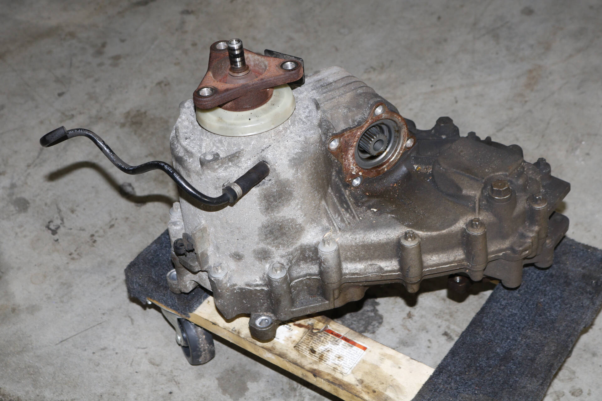 TRANSFER CASE / BOX - BMW X3 - 27103455133