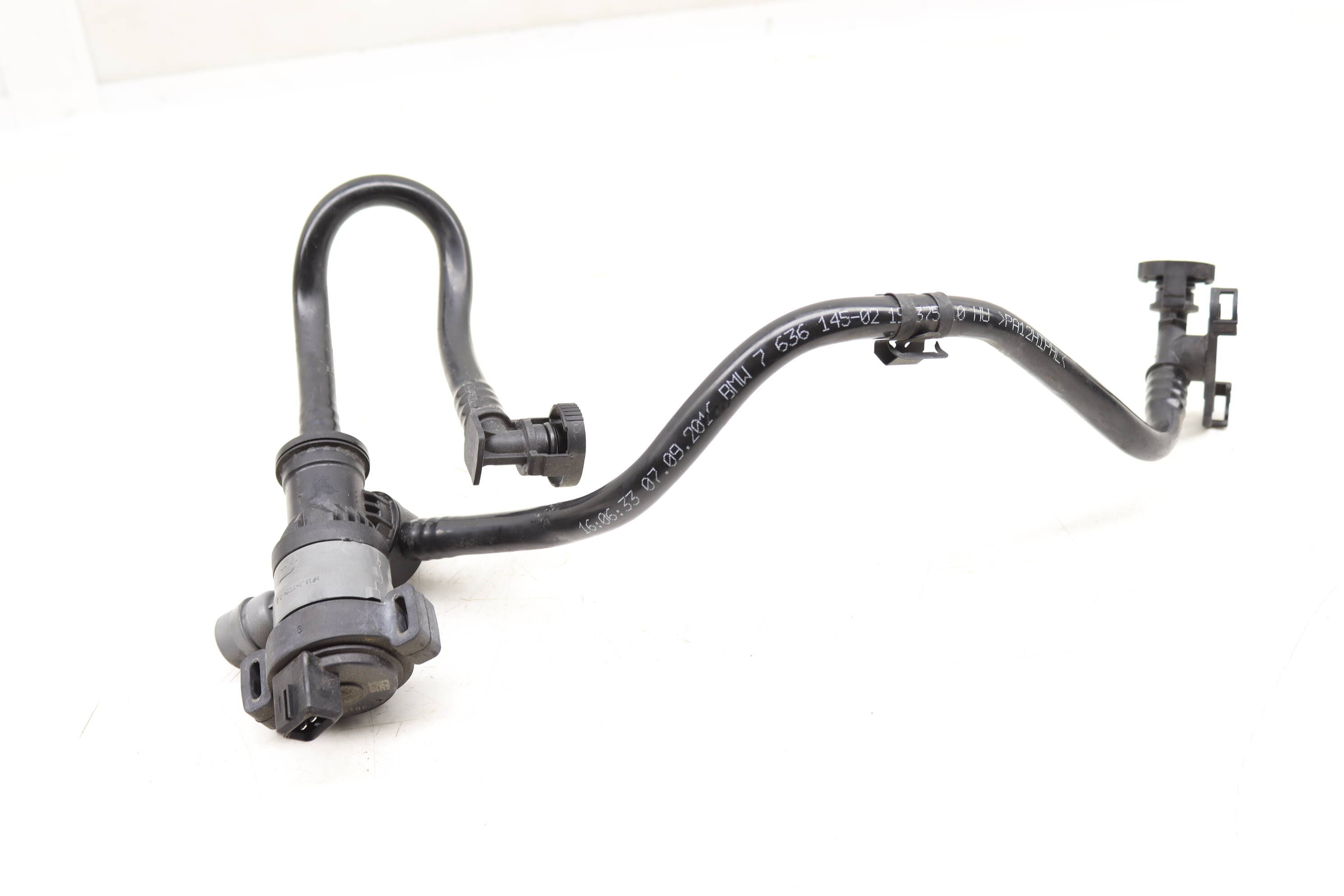 BMW Fuel Tank Valve / Breather Line 13907636145