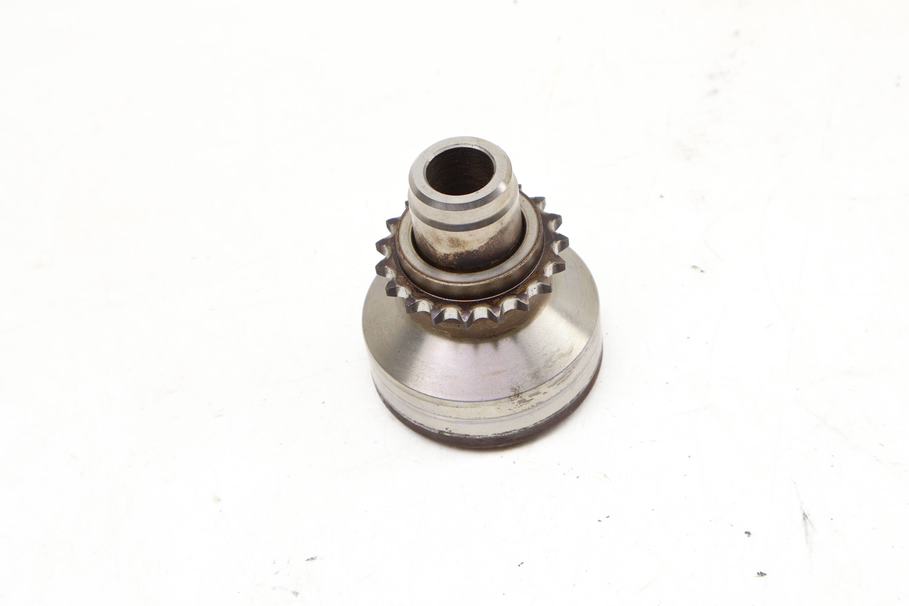 BMW Crank / Crankshaft Pulley Hub W/ Sprocket 11237553142