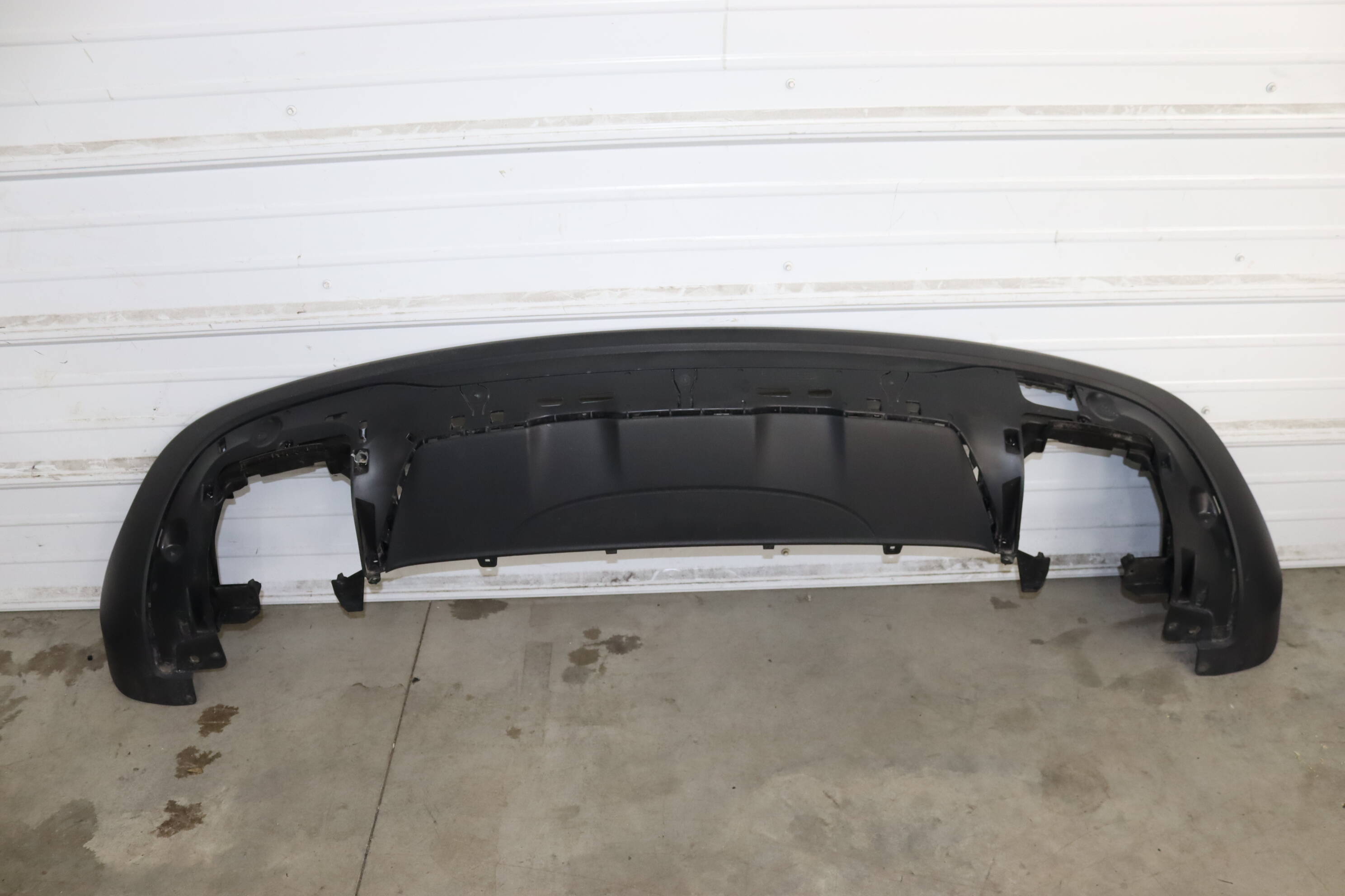 Mercedes-Benz Rear Lower Bumper Valance 1568852600