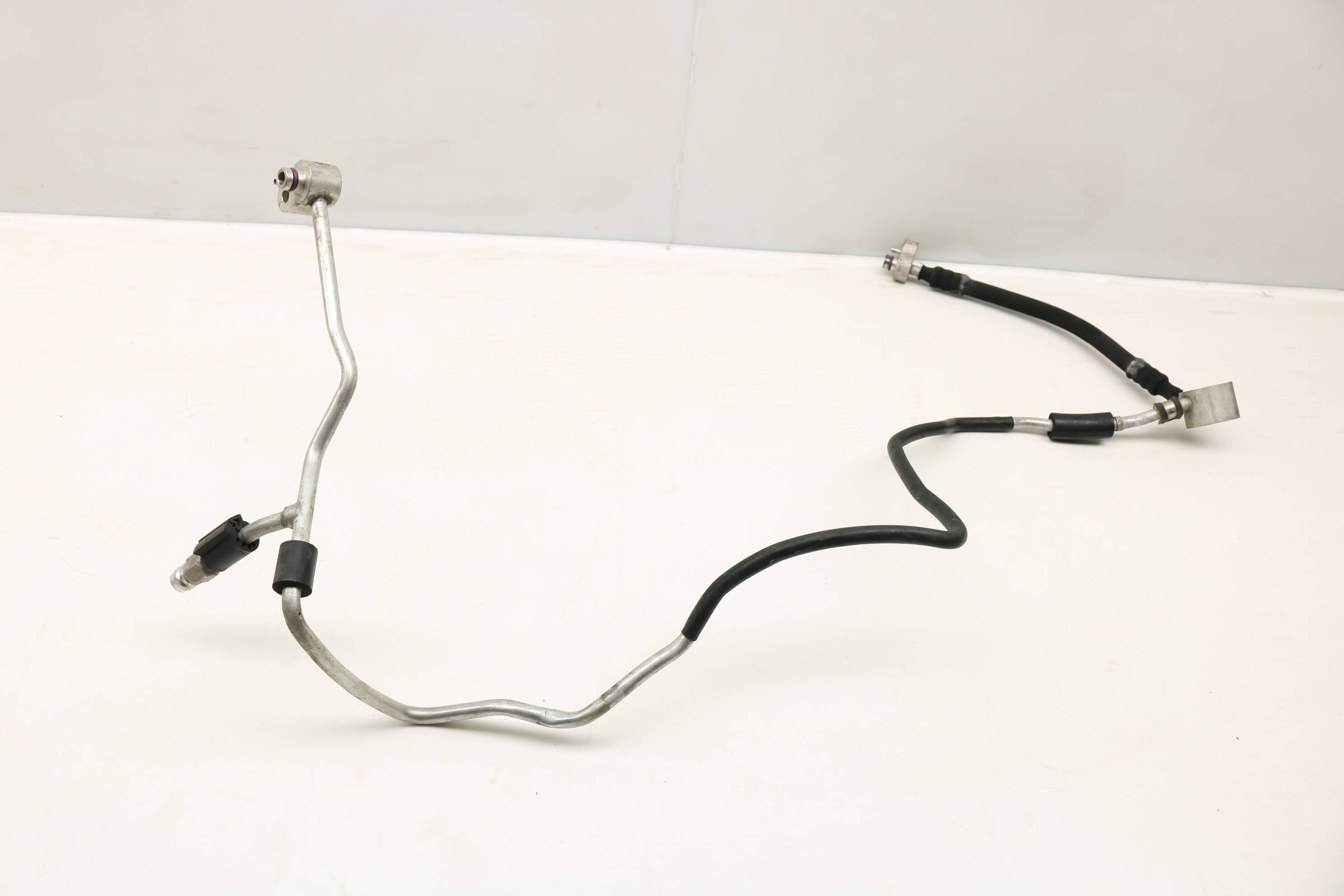 AC HOSE / LINE / PIPE - AUDI Q7 VW TOUAREG - 7L6820750AB