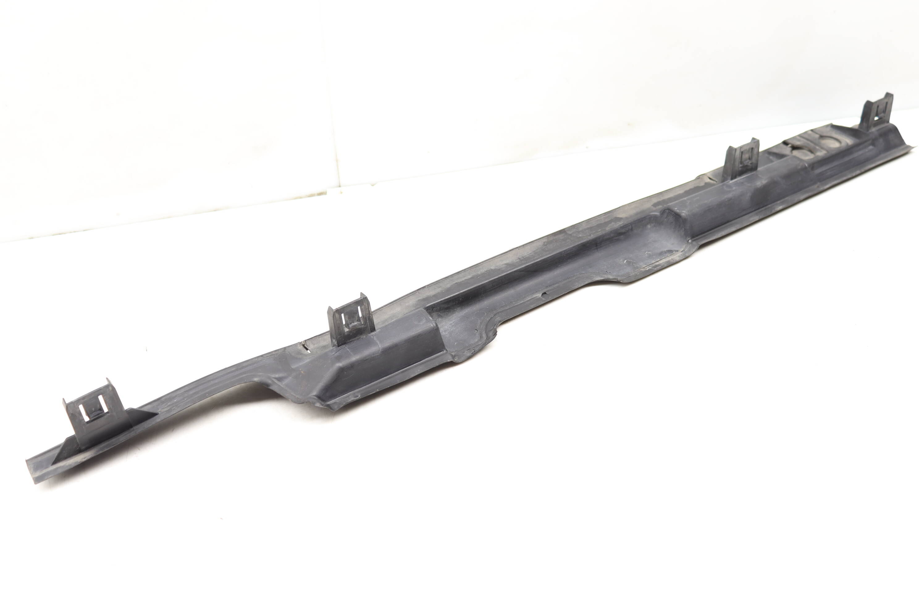 Audi Upper Core / Radiator Support Cover (Q5, SQ5) 8R0121292B