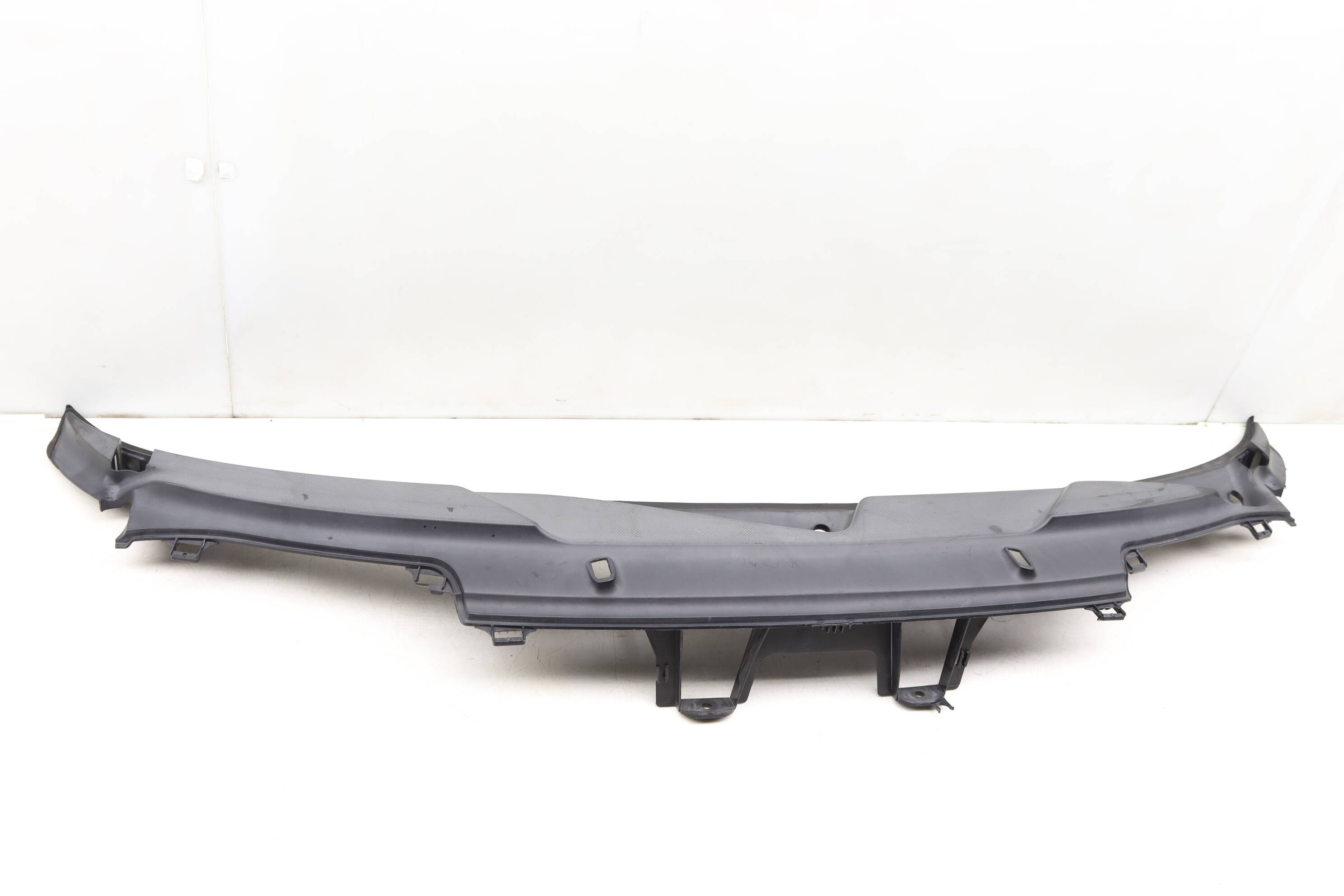 Porsche Windshield Cowl / Rain Tray 99757256308