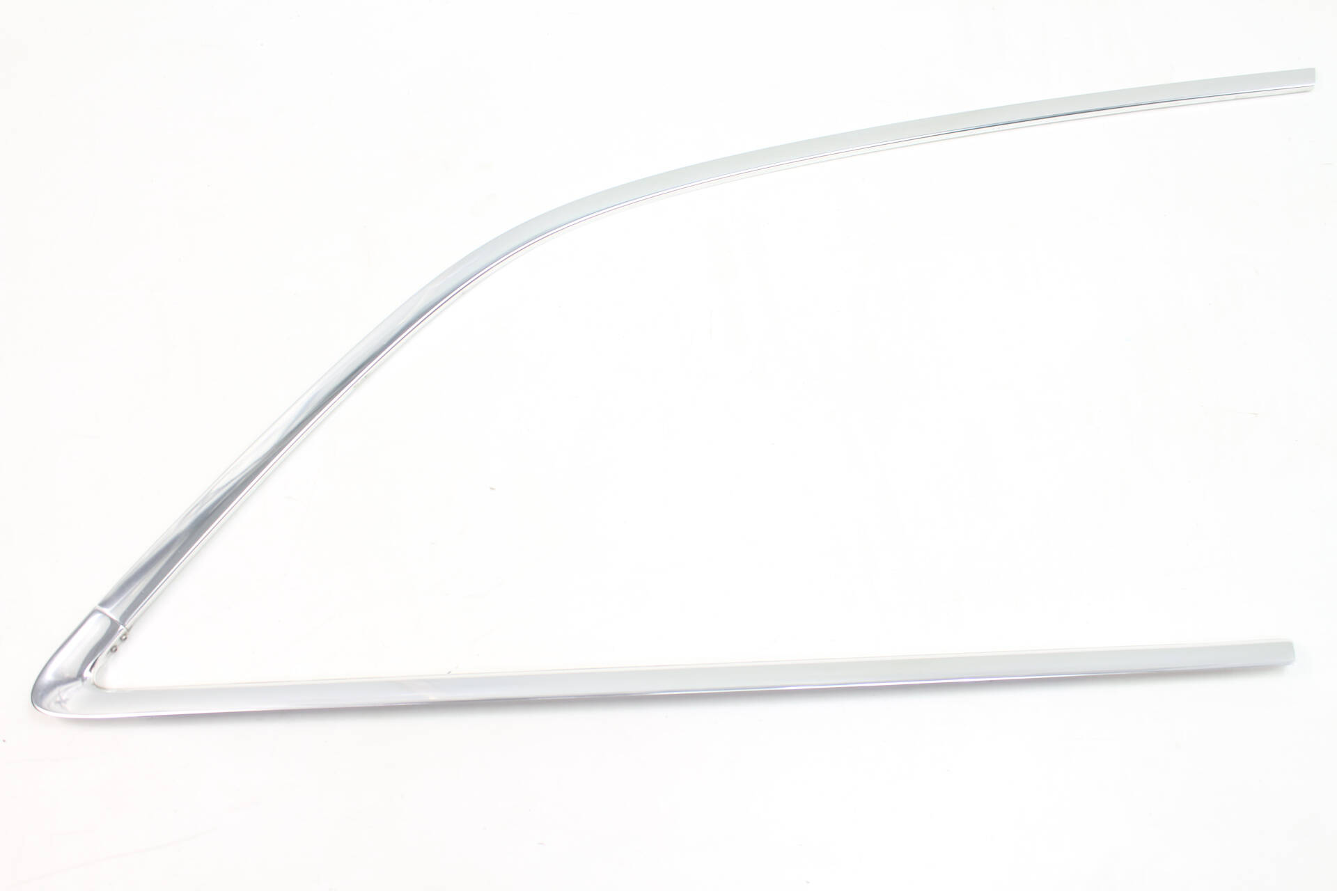REAR RIGHT - QUARTER WINDOW GLASS TRIM / MOLDING - AUDI Q7